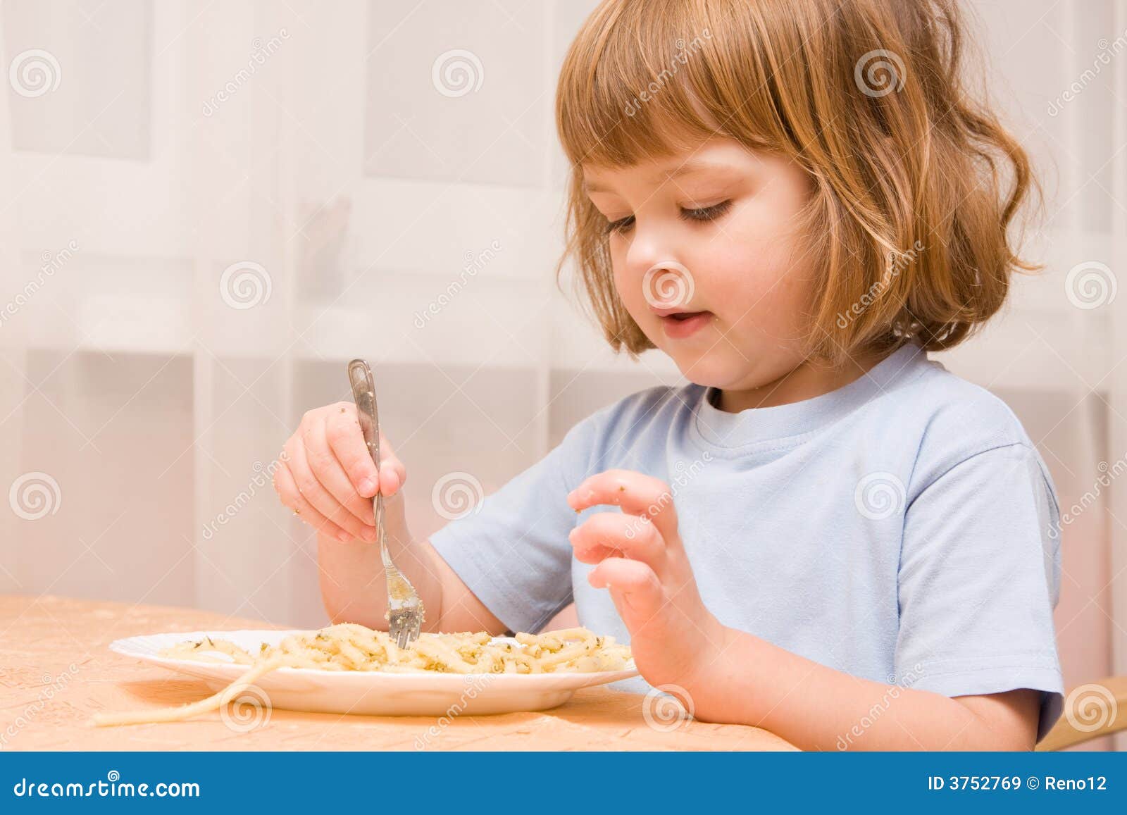 Kids love pasta stock image. Image of children, child - 3752769