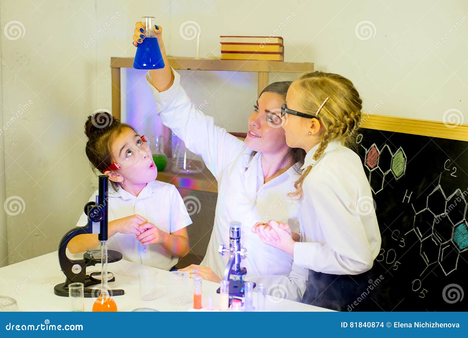 Kids Making Science Experiments Stock Photo - Image of discovery ...