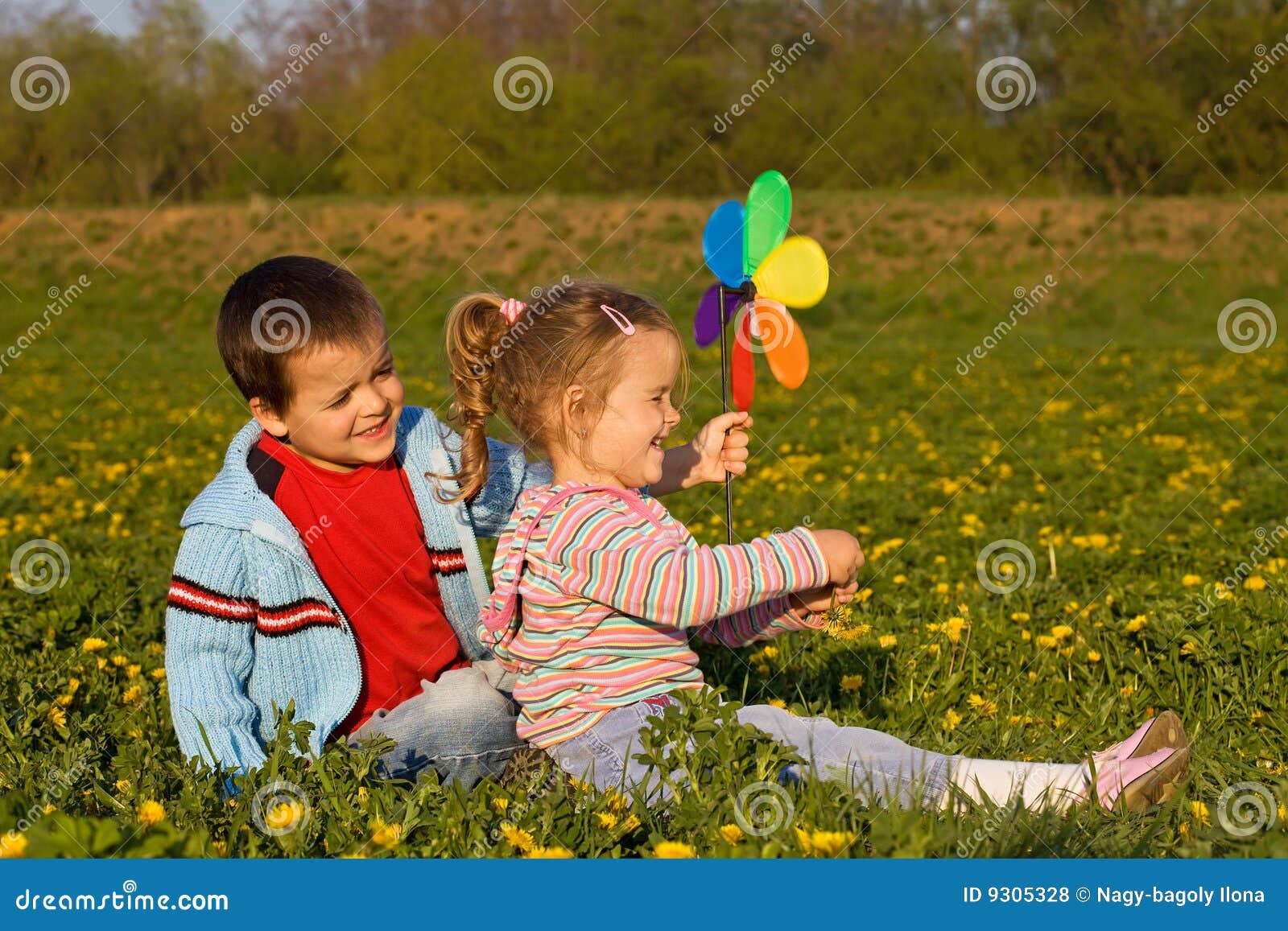 27,592 Kids Playing Spring Stock Photos - Free & Royalty-Free Stock ...