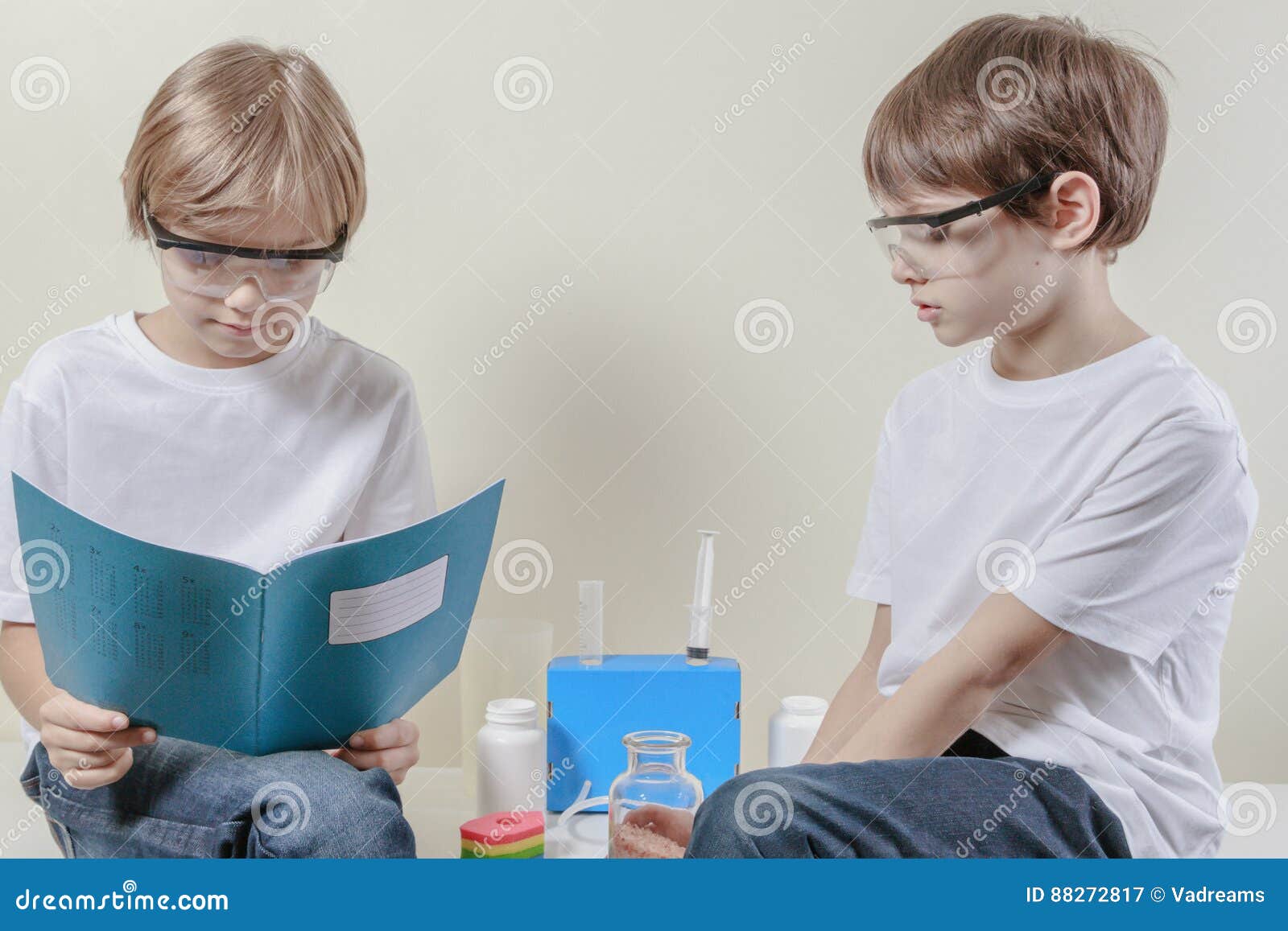 Kids Preparing To Make Science Experiments. Education Concept. Stock ...