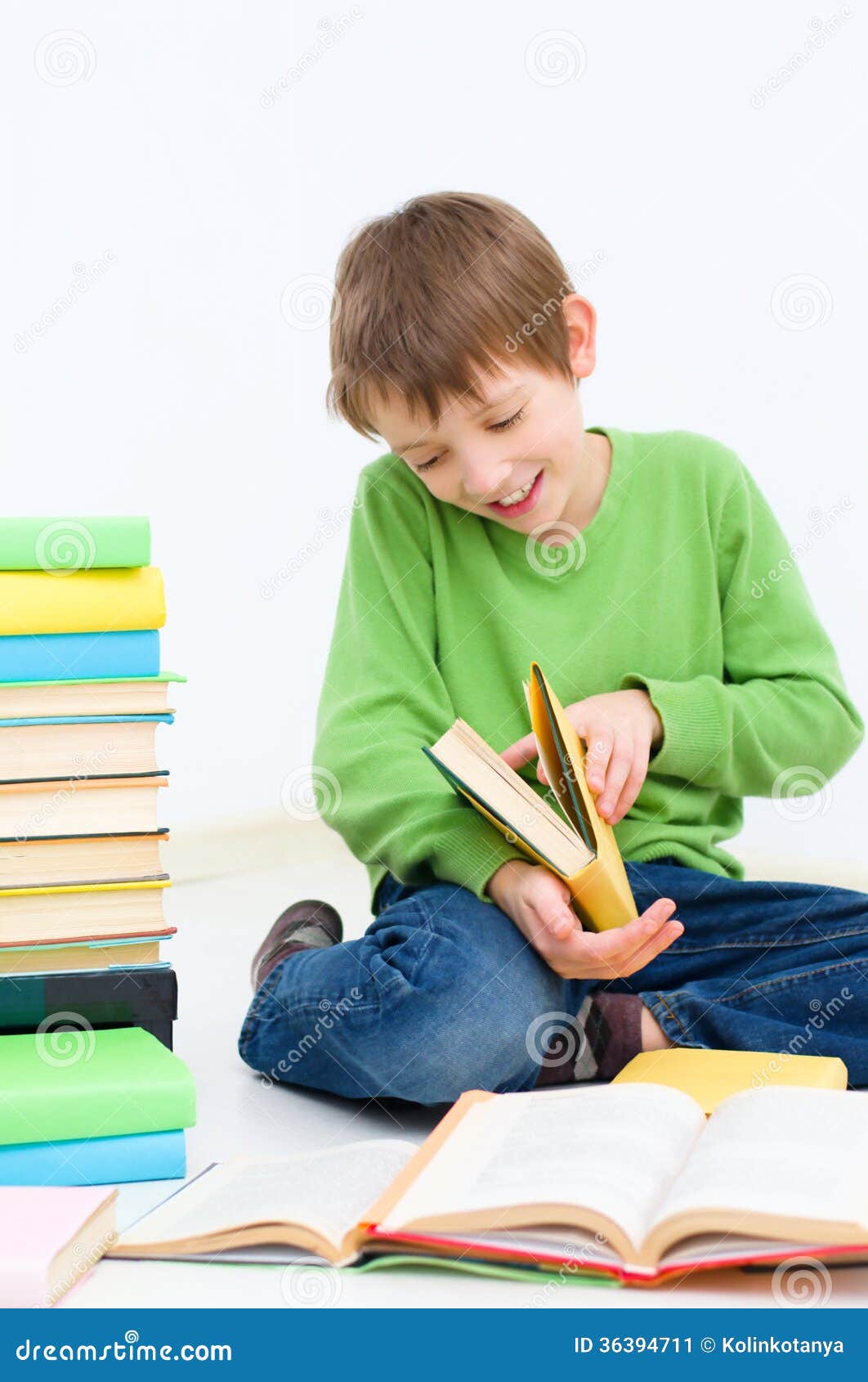 Kids reading stock image. Image of home, room, childhood - 36394711