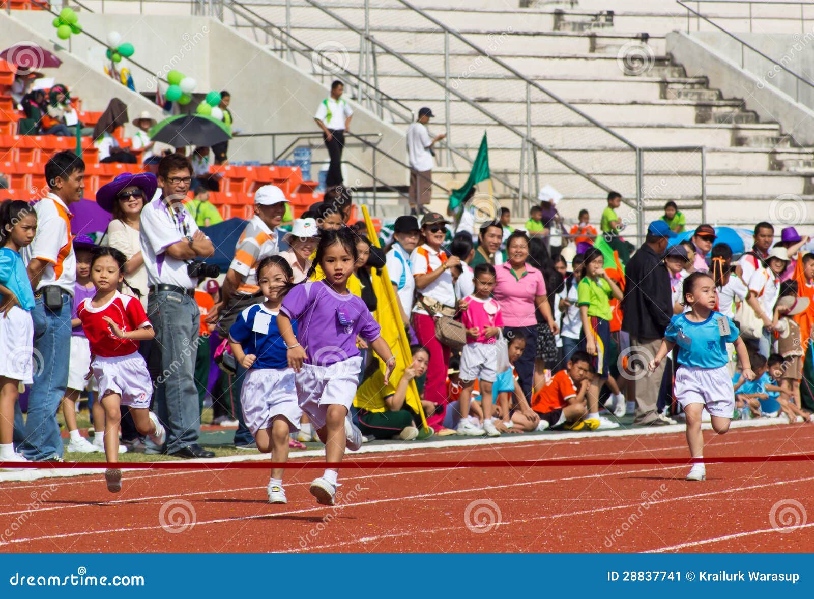 Kids Sport Day s Event editorial photo. Image of field - 28837741