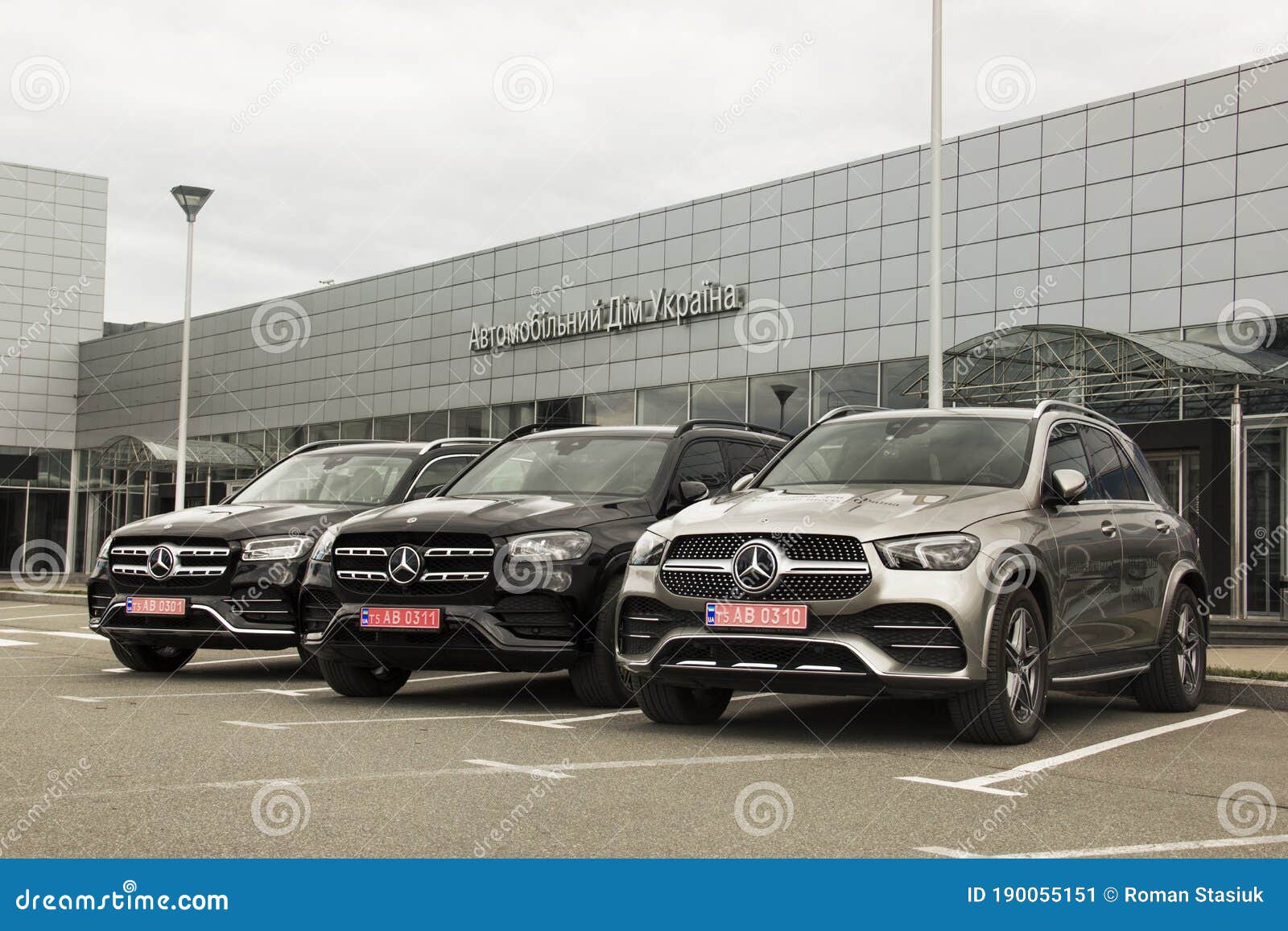 Kiev, Ukraine - May 22, 2020: Mercedes SUVs in the City Editorial Photo ...