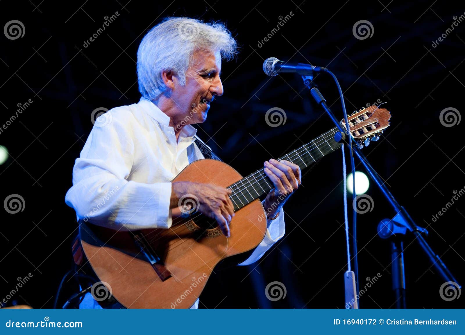 Kiko Veneno editorial photography. Image of music, guitar - 16940172