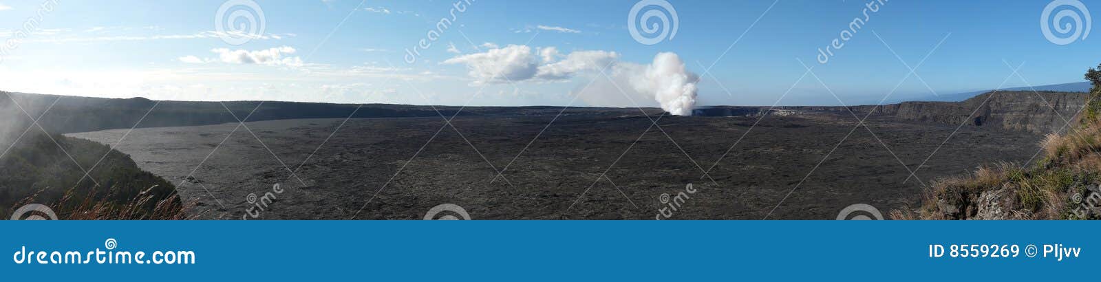 Kilauea Volcano Caldera, Hawaii Stock Image - Image of hawaii ...