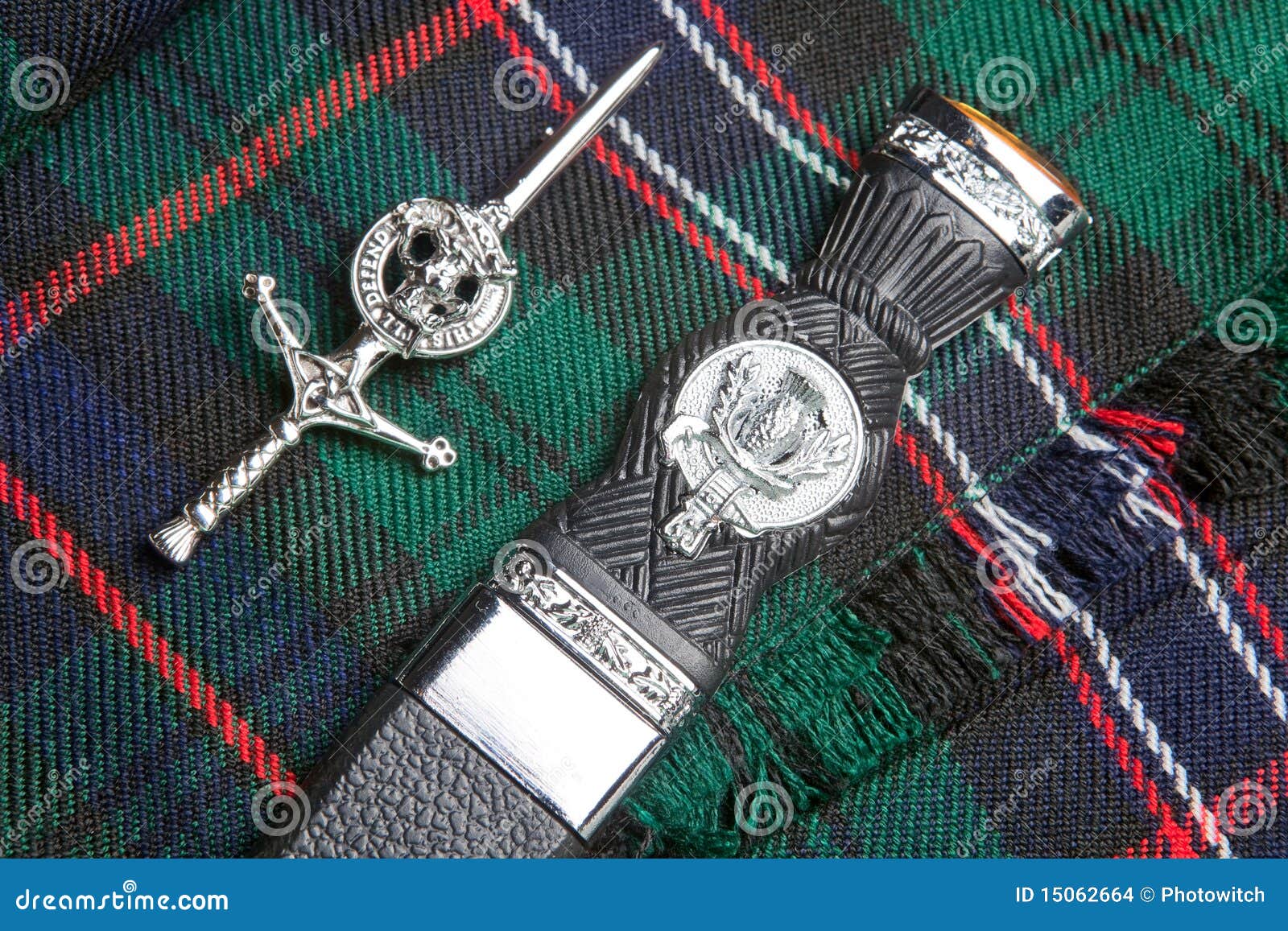 Kilt Pin and Scottish Knife Stock Photo - Image of dubh, sgian: 15062664