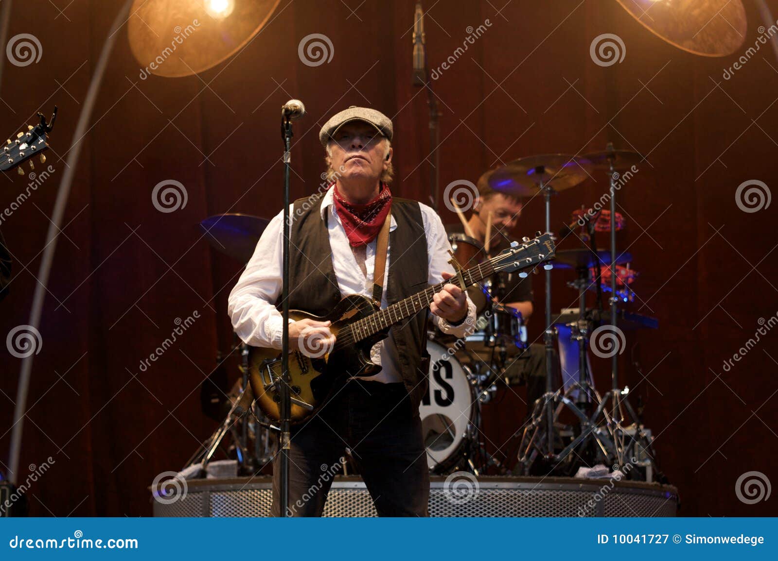 Kim Larsen editorial photography. Image of stage, performing - 10041727
