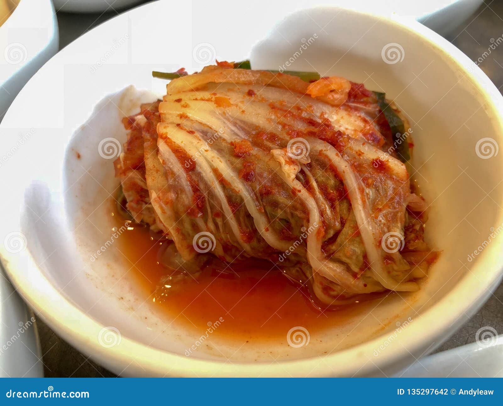 Kimchi zdjęcie stock. Obraz złożonej z pyszny, zimno - 135297642