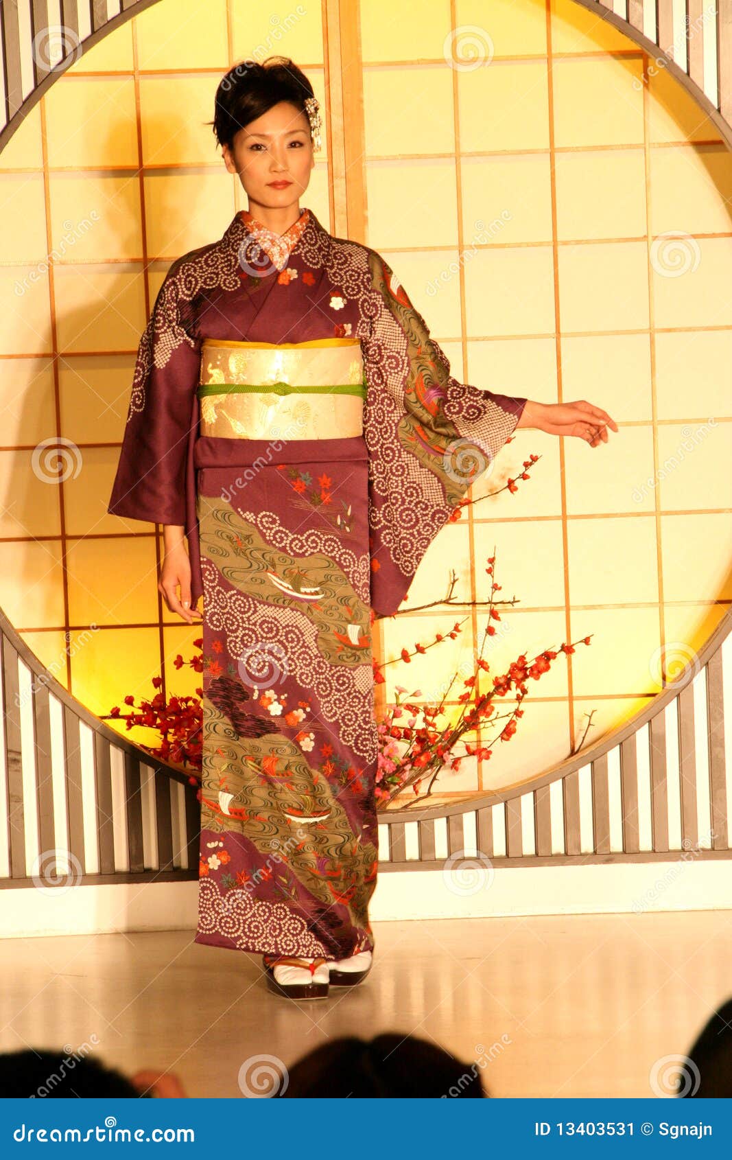 Kimono show in Kyoto editorial photo. Image of chinese - 13403531