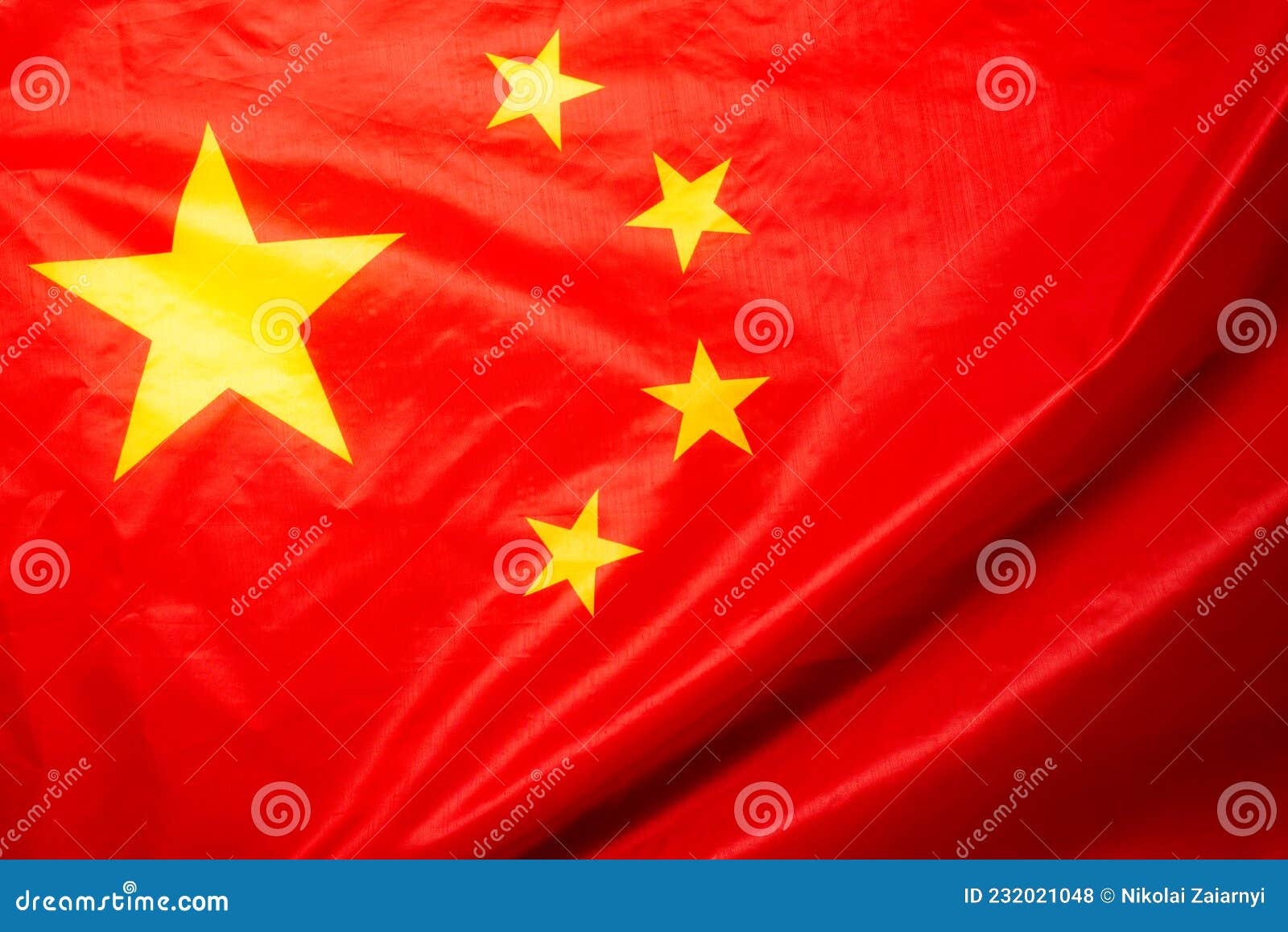 Kina-flagga Som Viftar Som Bakgrund Arkivfoto - Bild av stjärna, full ...