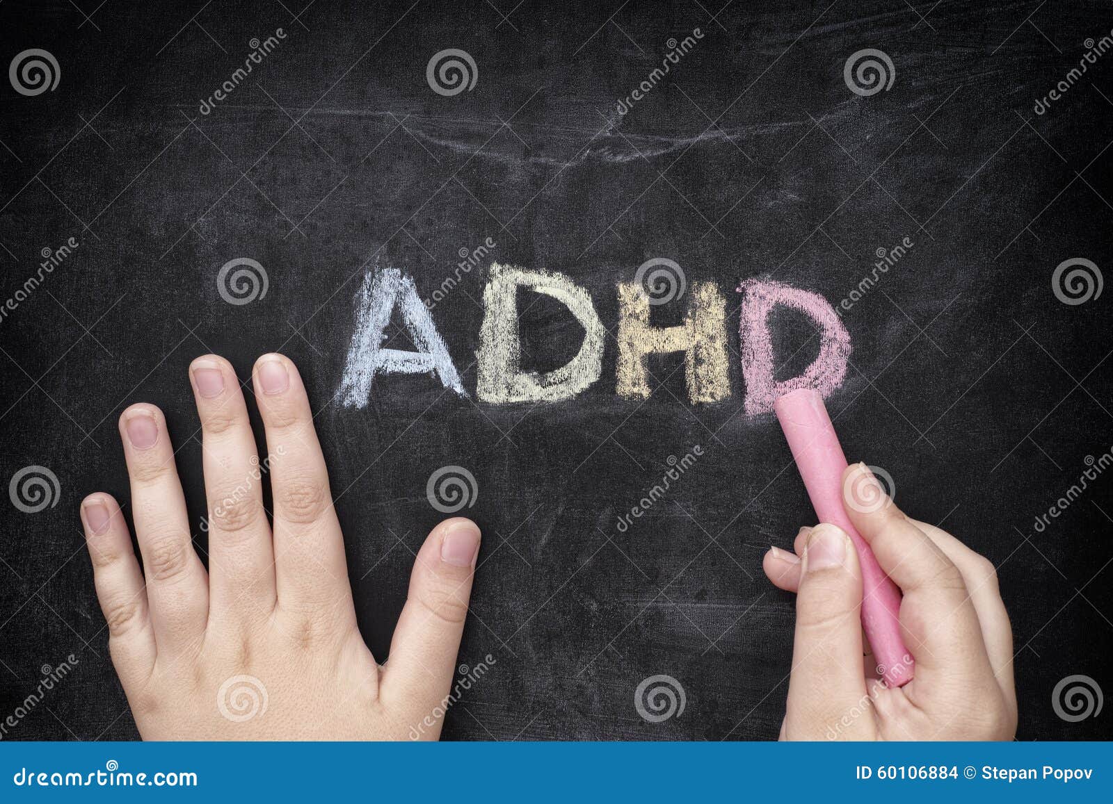 Kind, Das ADHD Auf Tafel Schreibt Stockfoto - Bild von hyperaktivität ...