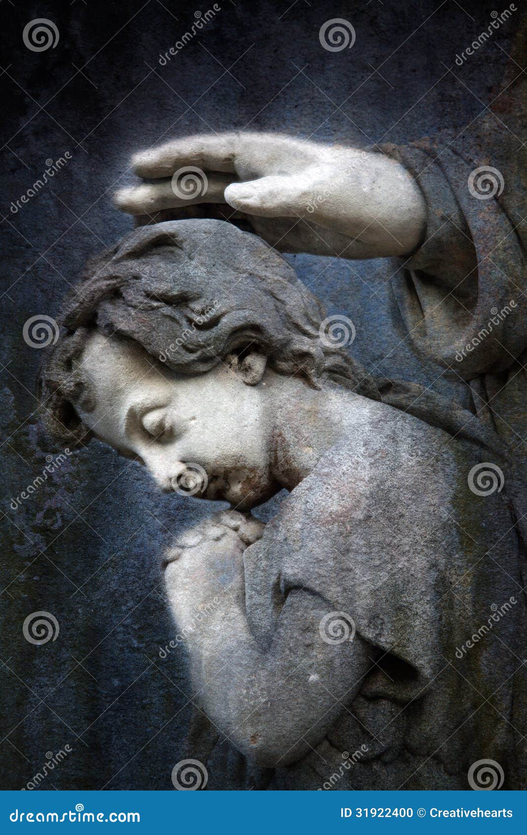 Kind het Bidden stock foto. Image of goddelijk, kind - 31922400