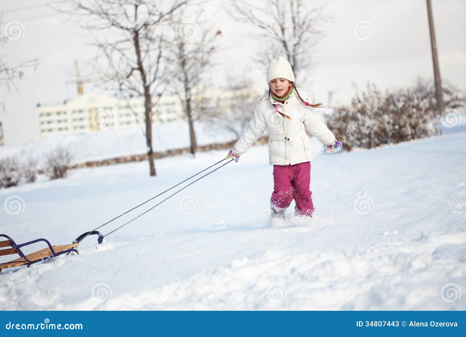 Kind im Winter stockbild. Bild von freundlich, gesicht - 34807443