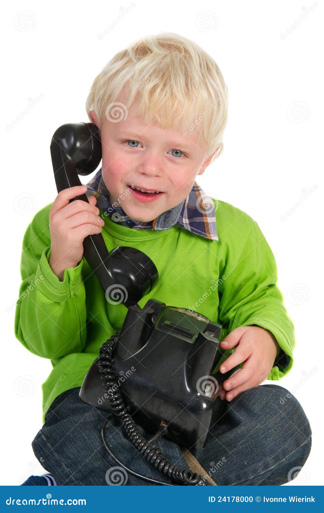 Kind am Telefon stockfoto. Bild von sitzung, kind, blond - 24178000