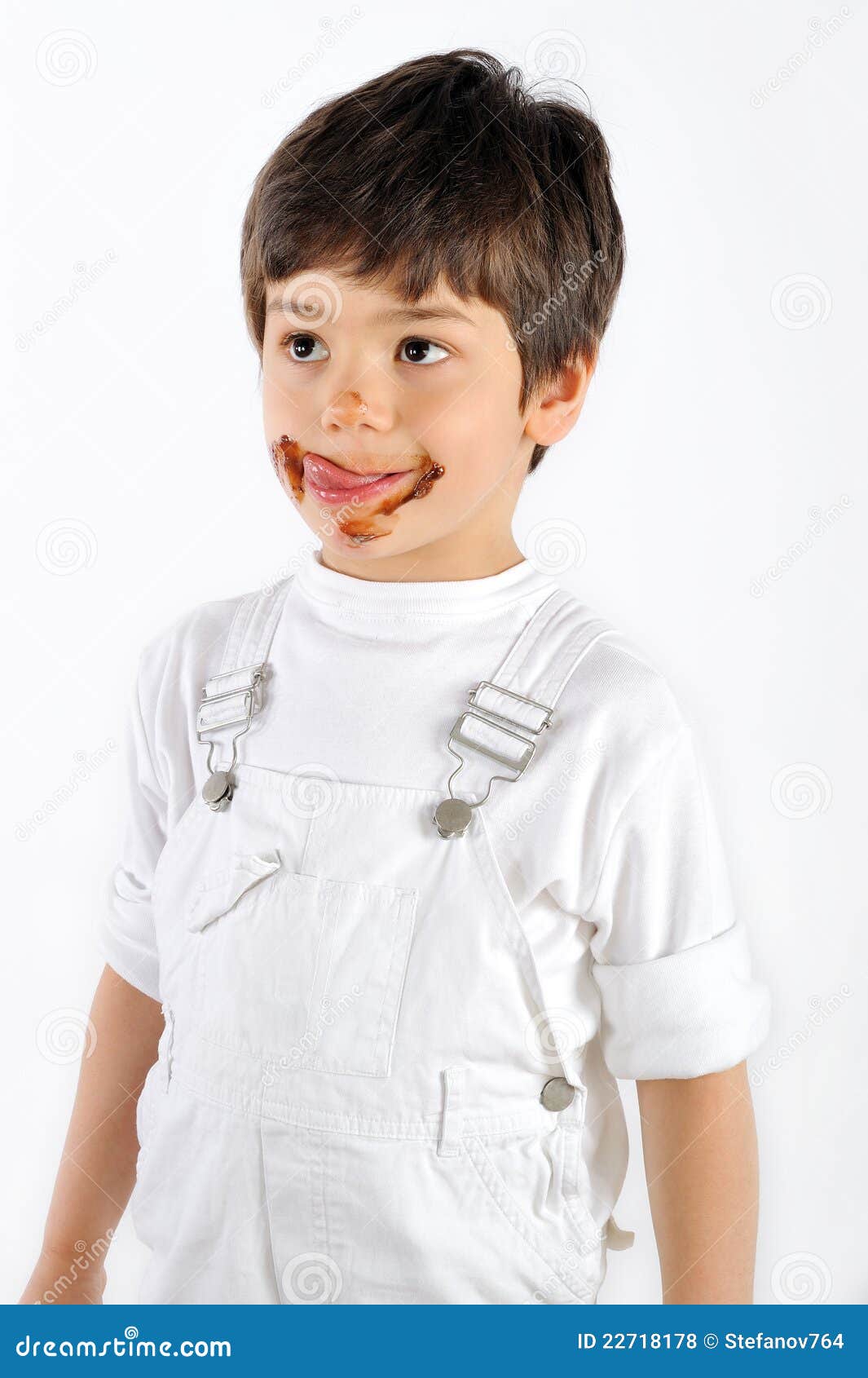 Kind vuil met cake stock foto. Image of menselijk, kind - 22718178