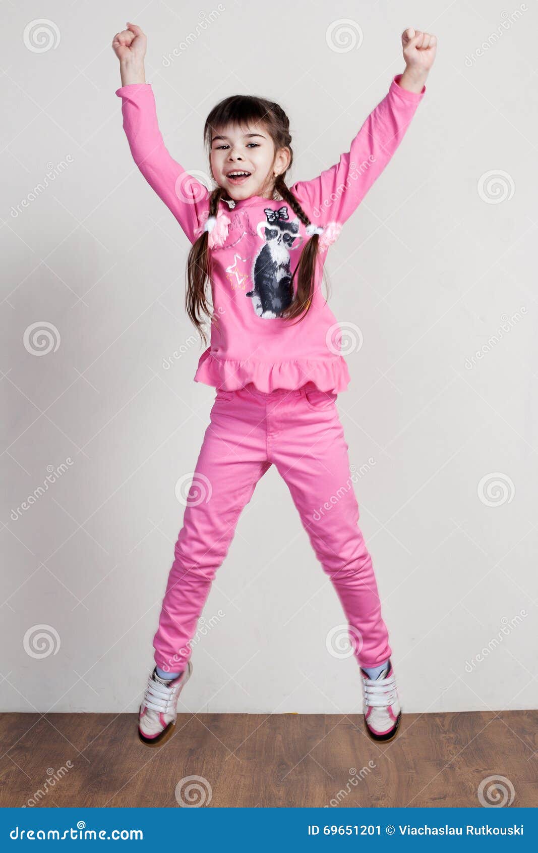 Kinder ausdrücke freude stockbild. Bild von kinder, freude - 69651201