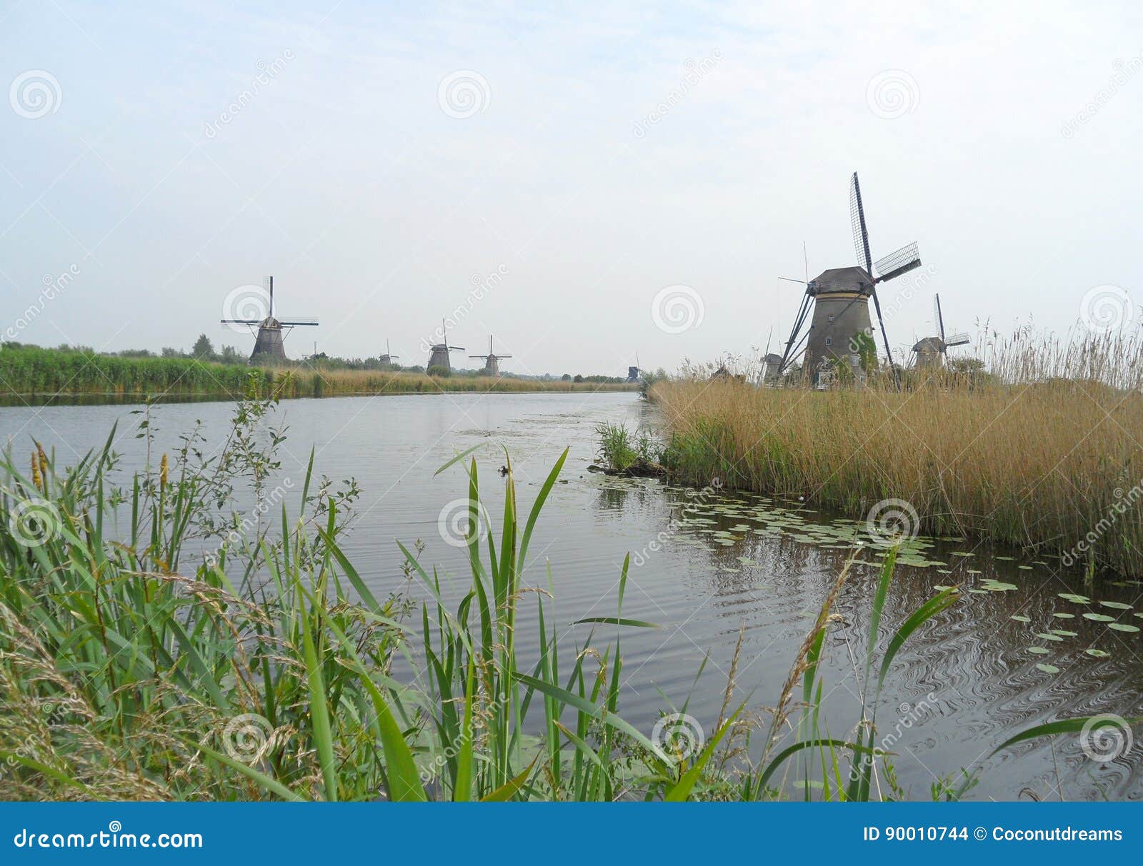 Kinderdijk Historic Dutch Windmill Complex in Molenwaard Stock Photo ...