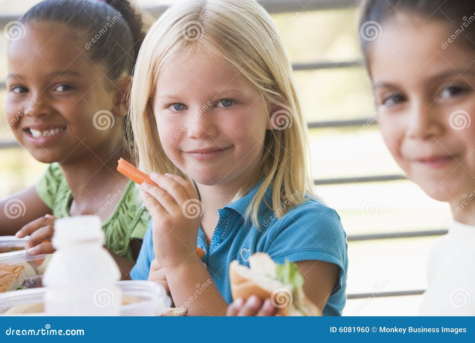 Kindergarten Children Eating Lunch Stock Photo - Image of happy, ethnic ...
