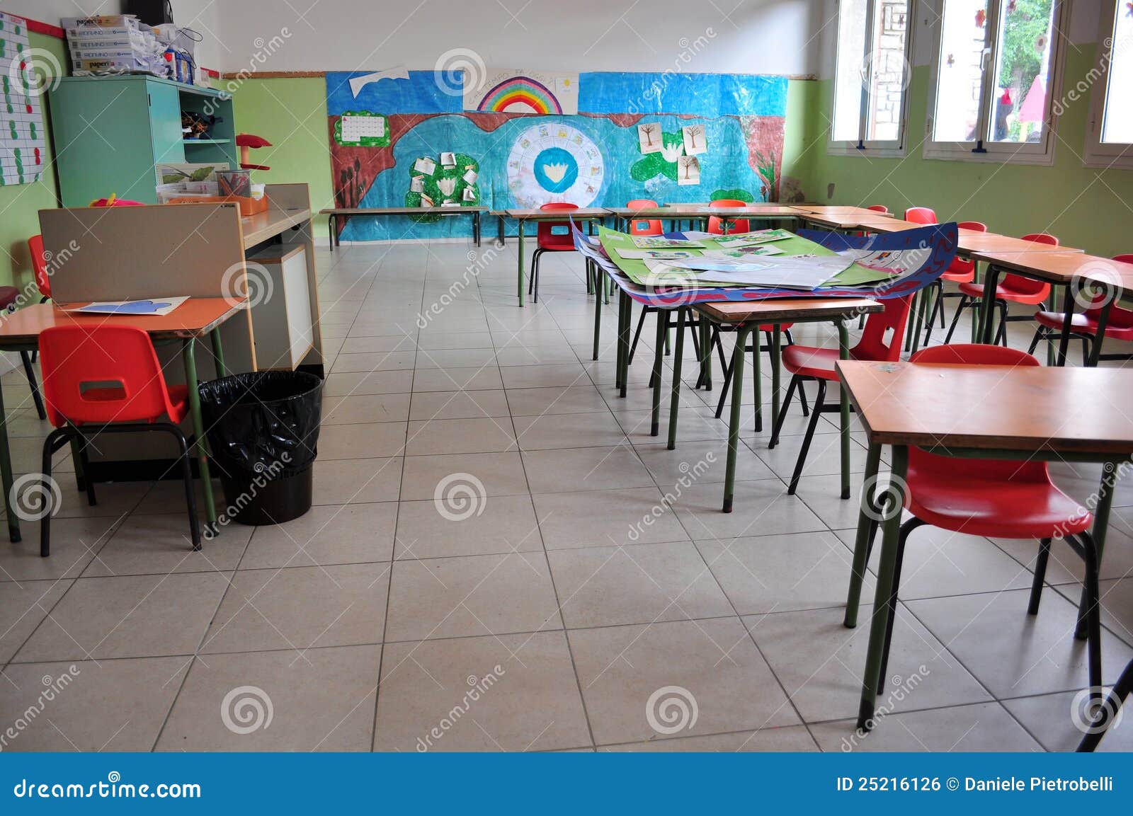 Kindergarten class stock photo. Image of teach, play - 25216126