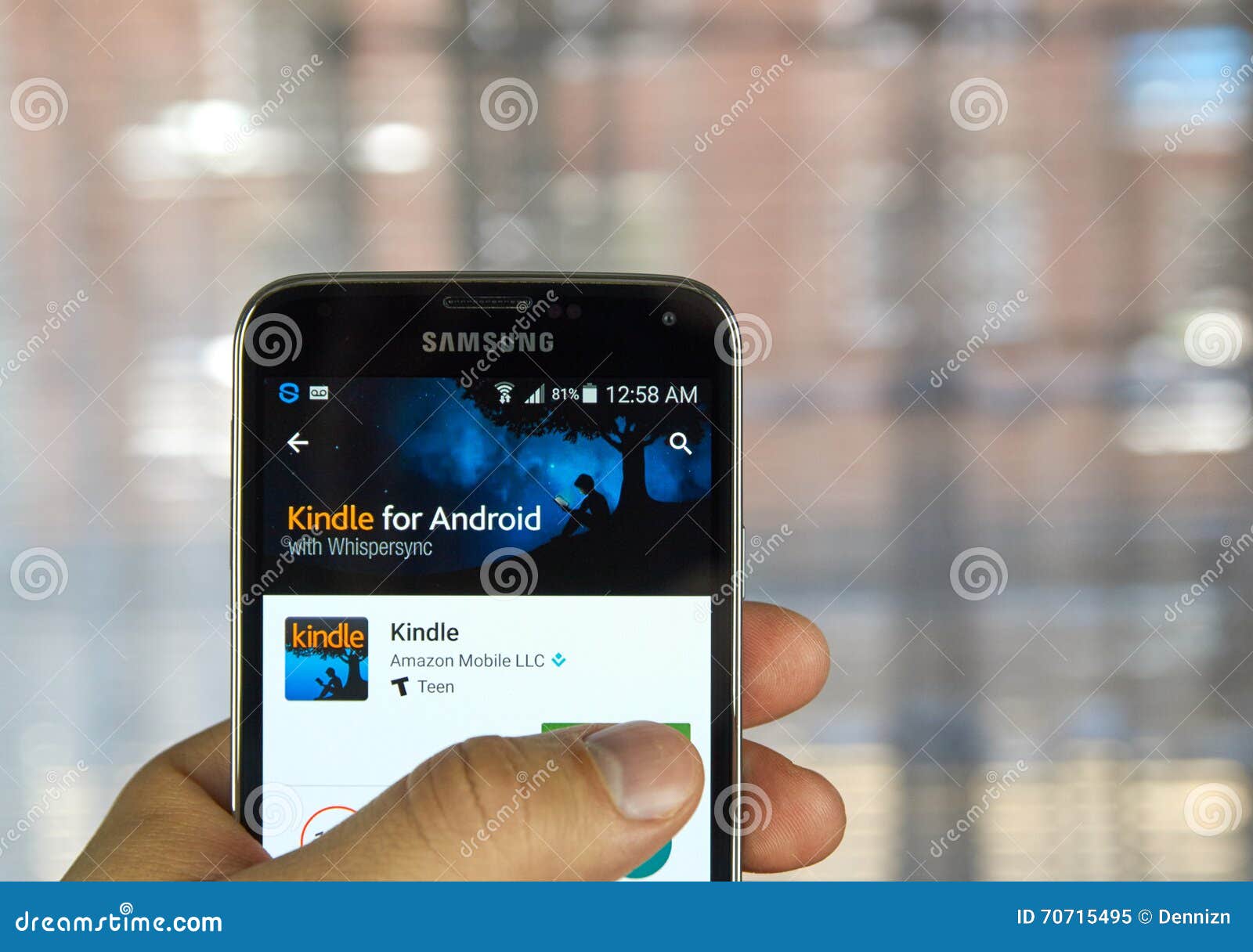 Kindle android app editorial image. Image of reading - 70715495