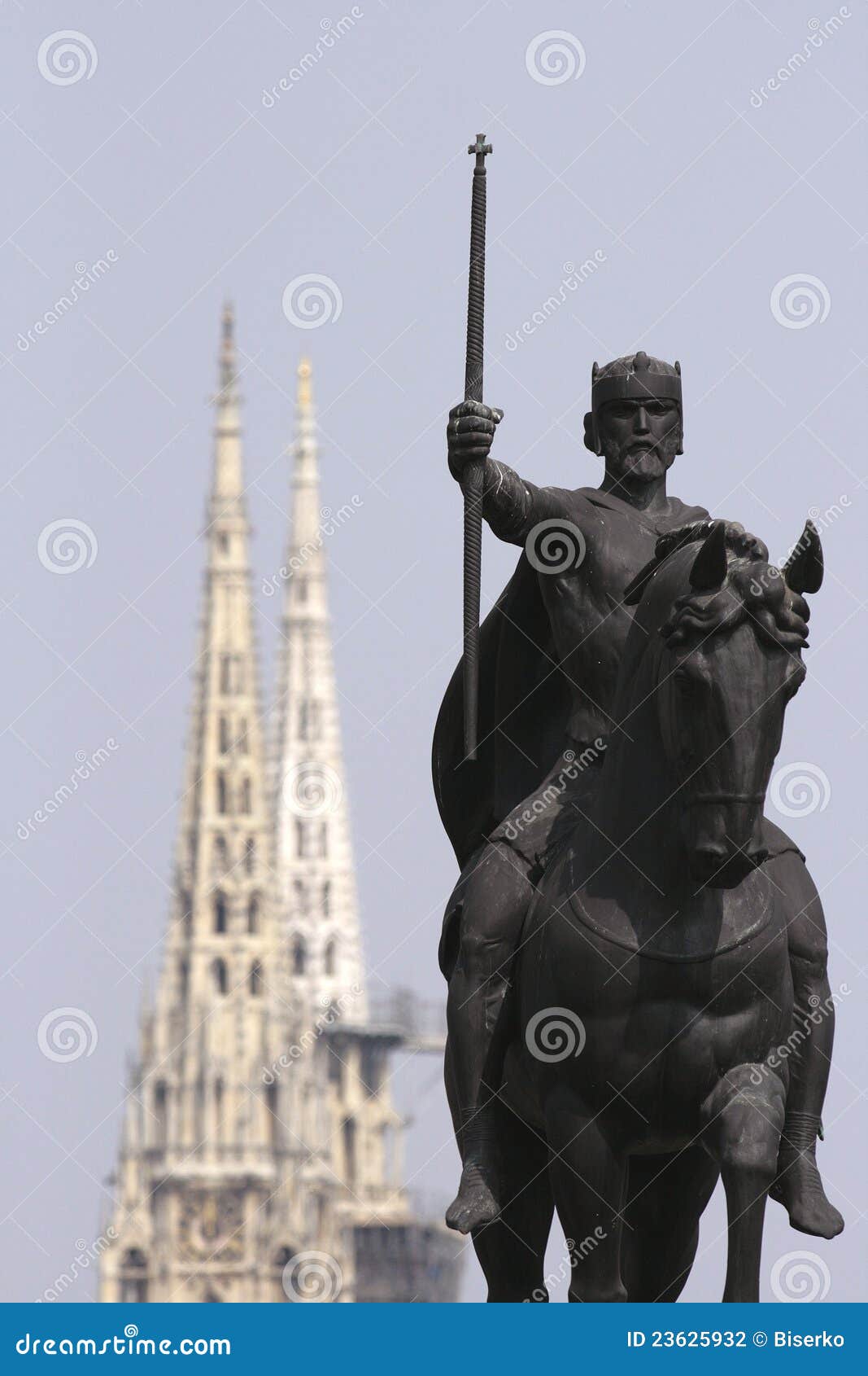 King editorial photography. Image of monument, horse - 23625932