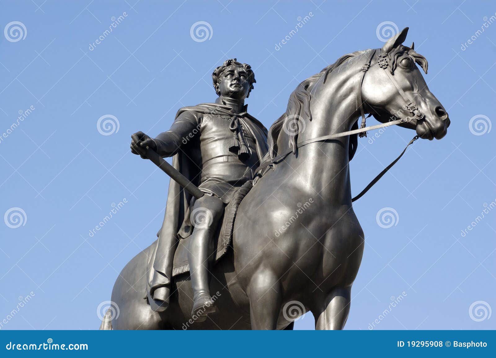 King George IV Statue editorial stock photo. Image of famous - 19295908