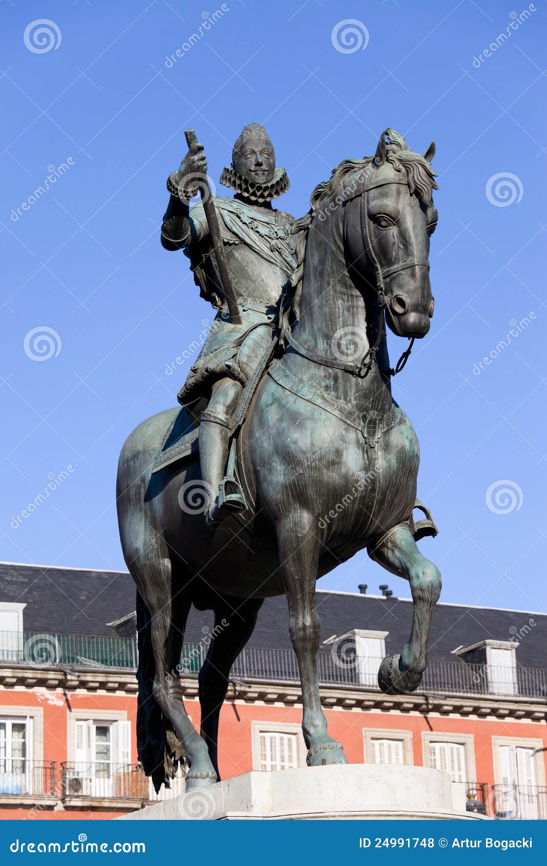 King Philip III Statue in Madrid Stock Photo - Image of bronze ...