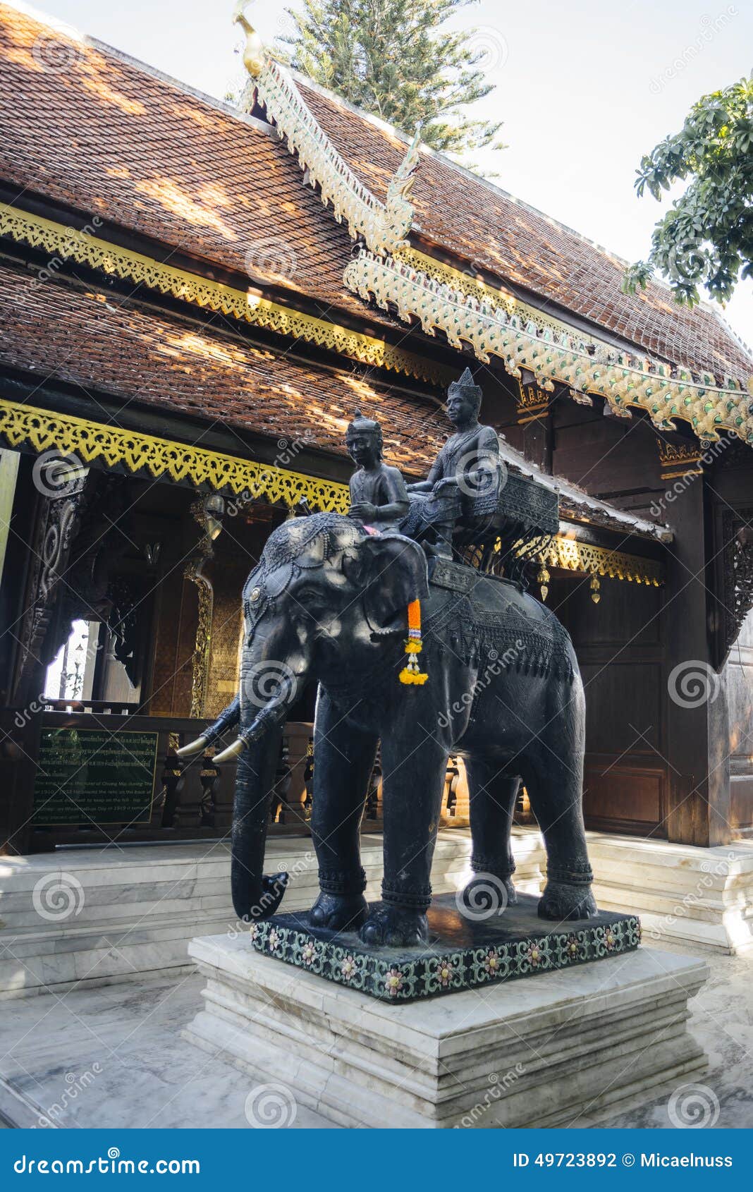 King Riding Elephant Statue Stock Photos - Free & Royalty-Free Stock ...
