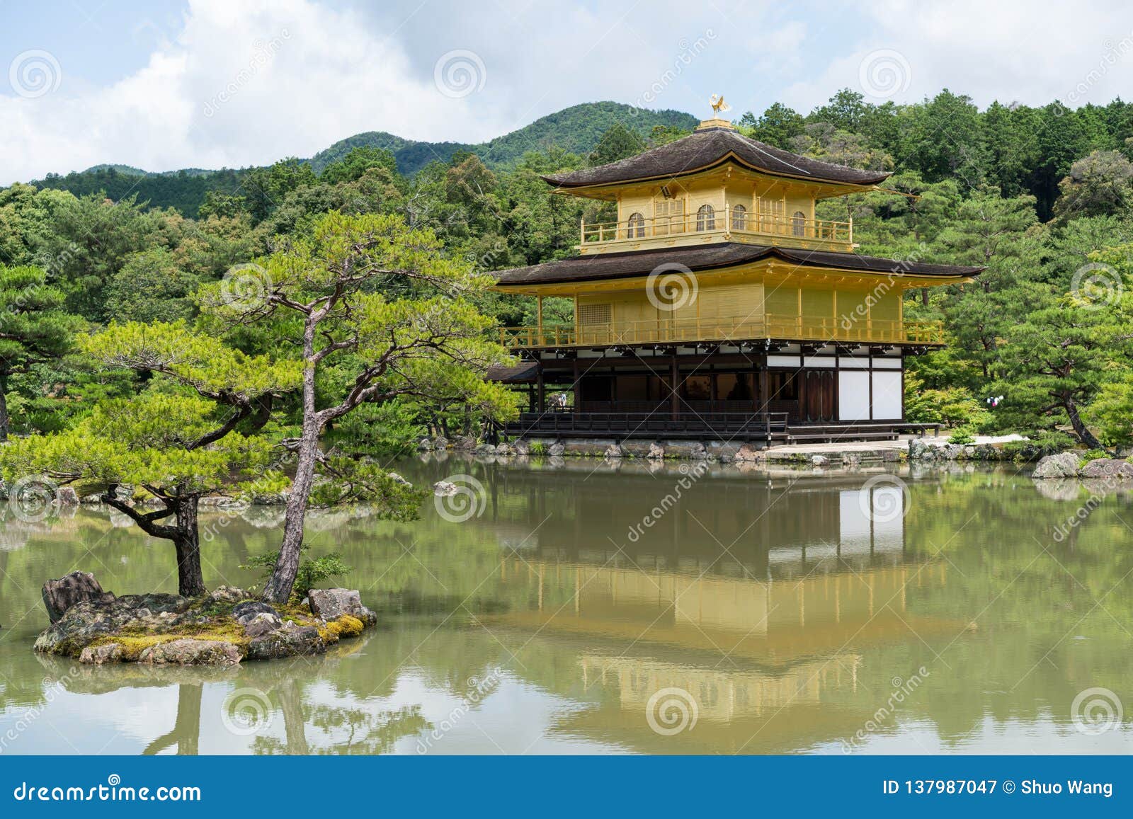 Kinkakuji Golden Pavilion stock image. Image of gilded - 137987047 Kinkakuji Golden Pavilion stock image. Image of gilded - 137987047