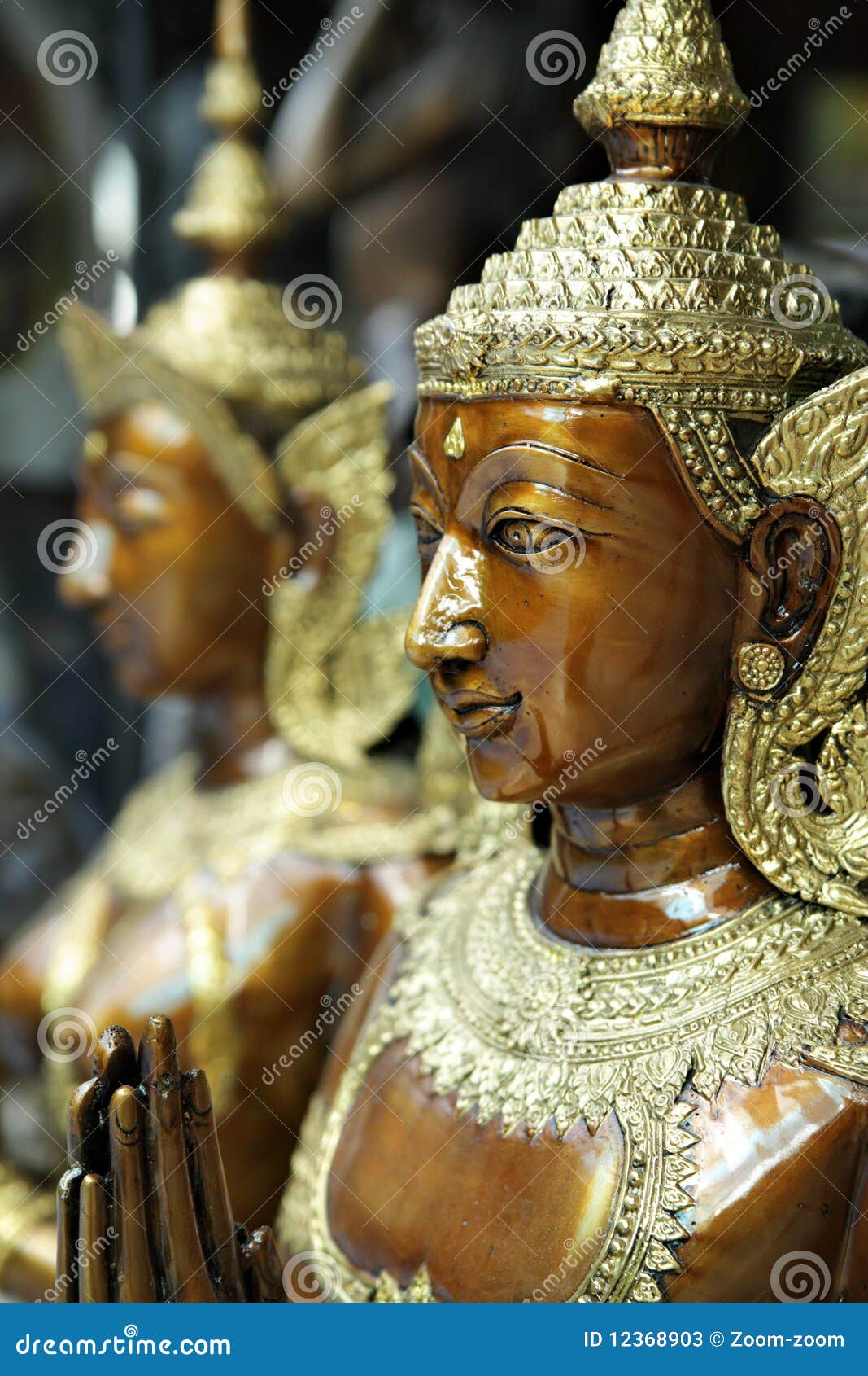 Kinnara Statue Royalty-Free Stock Photography | CartoonDealer.com #43403579