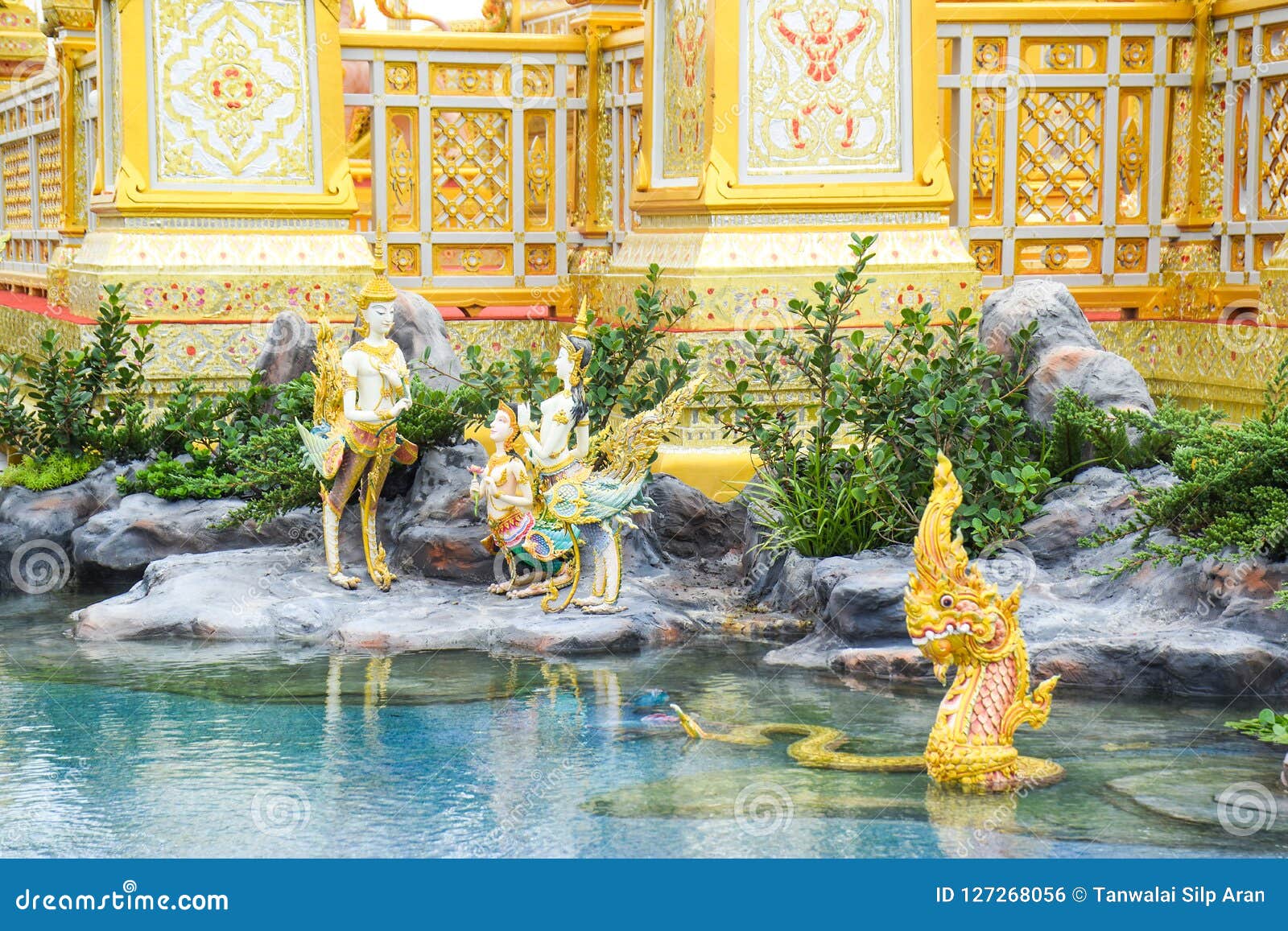 Kinnaree, Animals In The Forest Himmapan, A Mythical Creatures O Stock ...