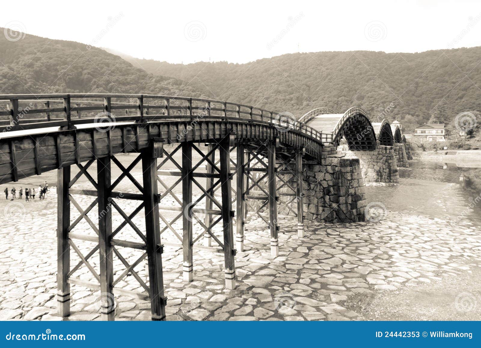 Kintai Bridge stock image. Image of yokoyama, kintai - 24442353