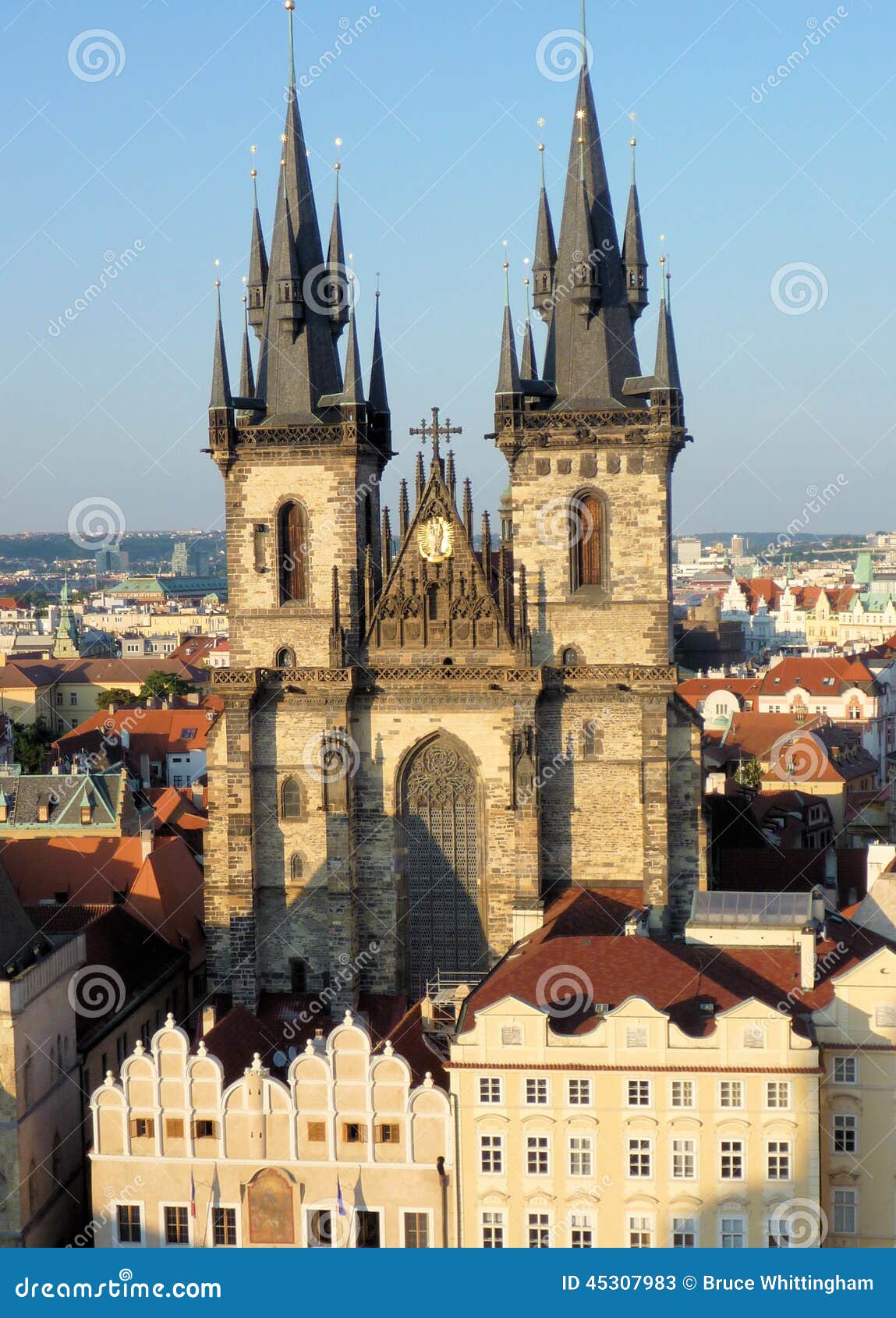 Kirche Unserer Dame Vor Tyn, Alter Marktplatz, Prag Stockbild - Bild ...