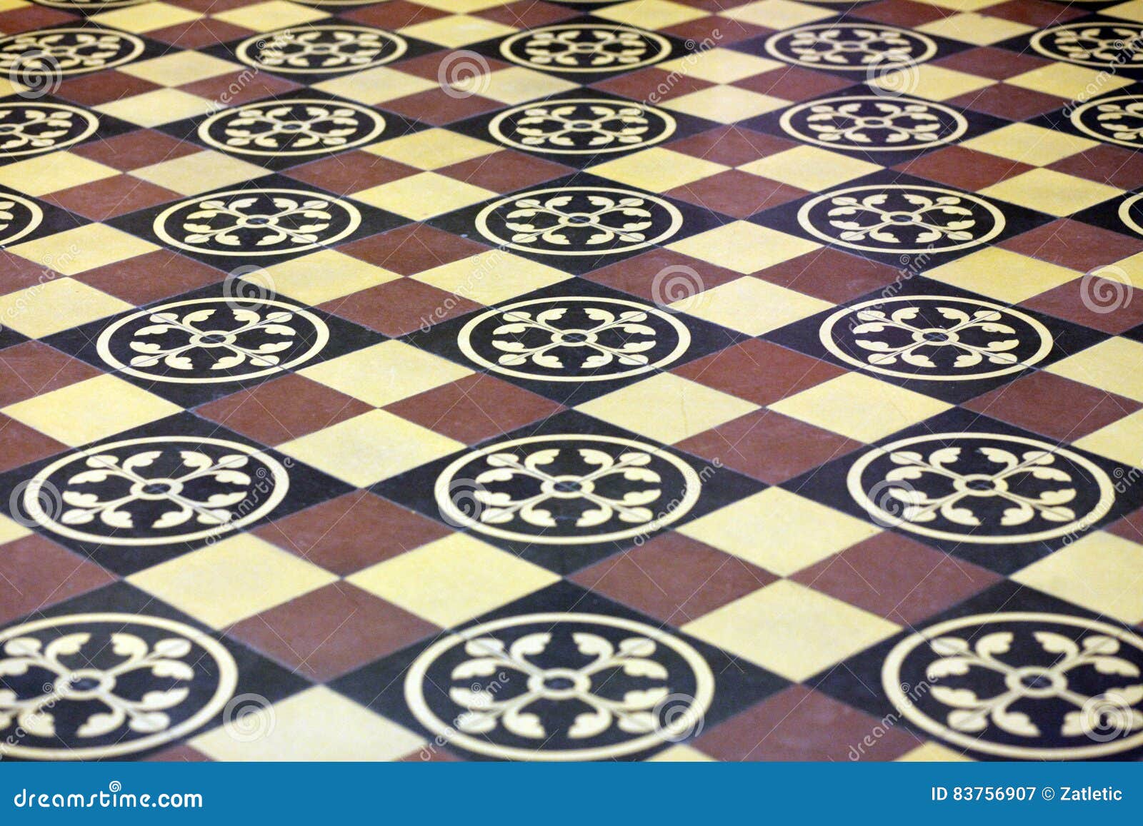 Kirchenboden stockbild. Bild von kunst, schwarzes, architektur - 83756907