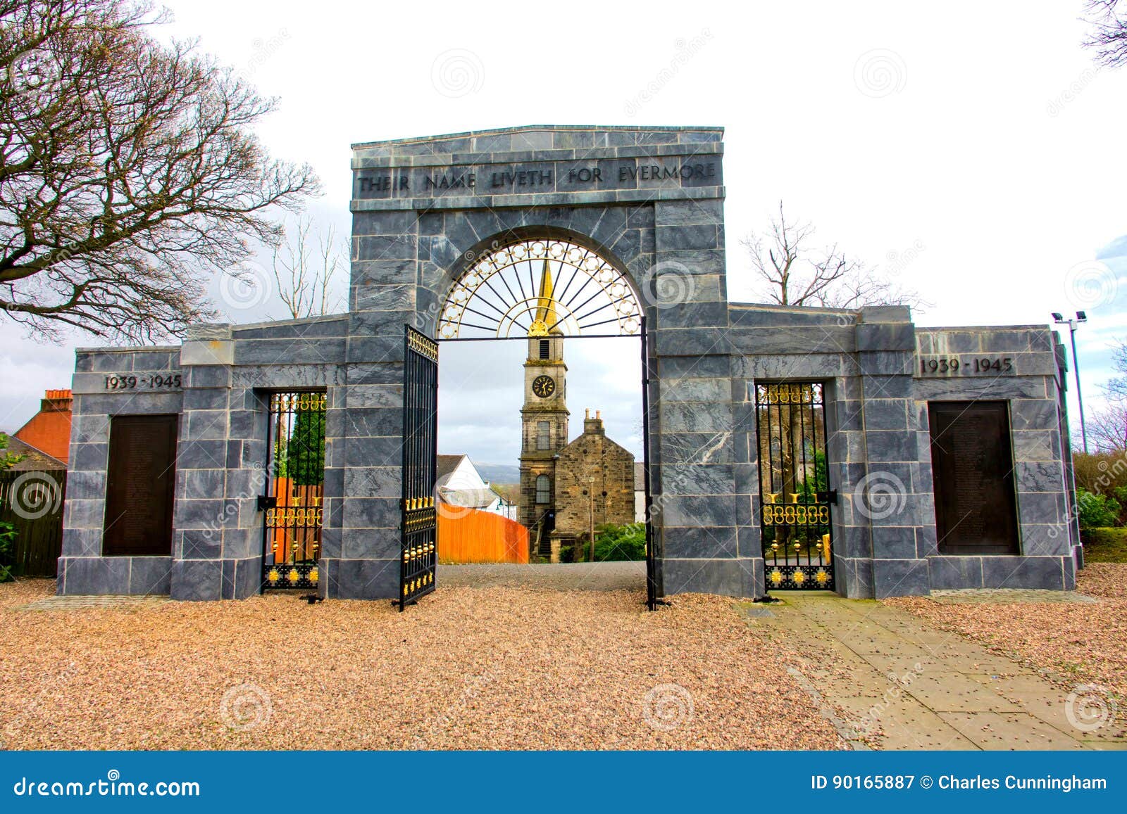 Kirkintilloch: War Memorial Editorial Photography - Image of arch ...