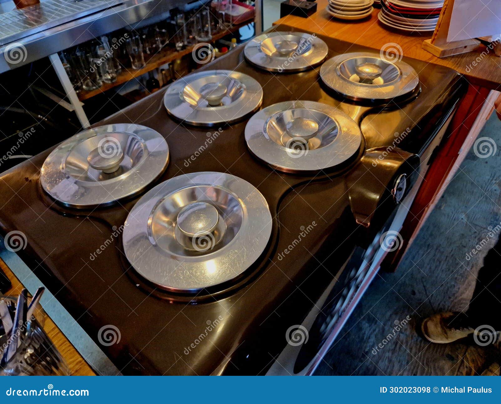 Kitchen Counter. Stainless Steel Circle Shape Cooling Box Lid Stock ...