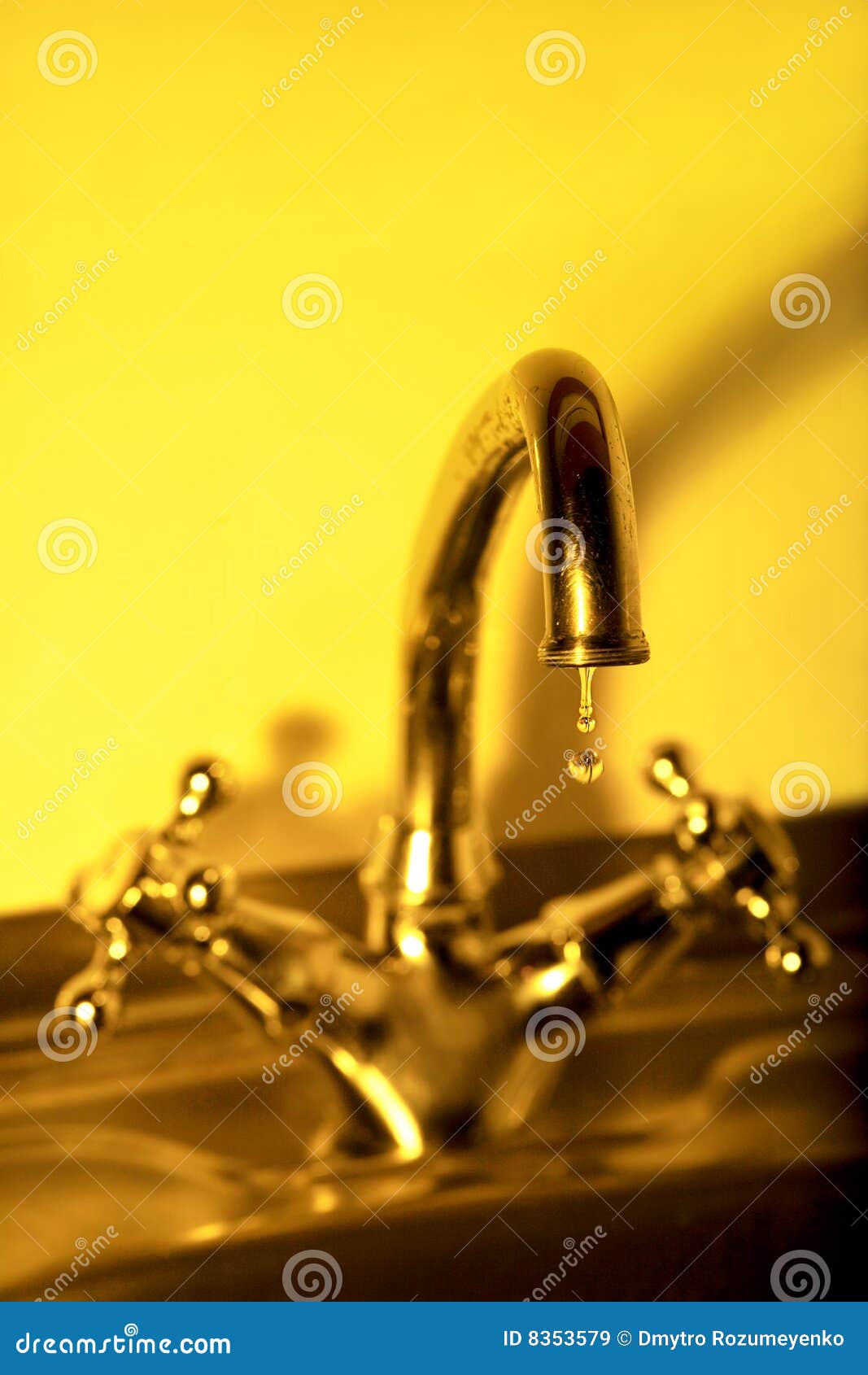 Kitchen crane stock image. Image of water, domestic, clean - 8353579