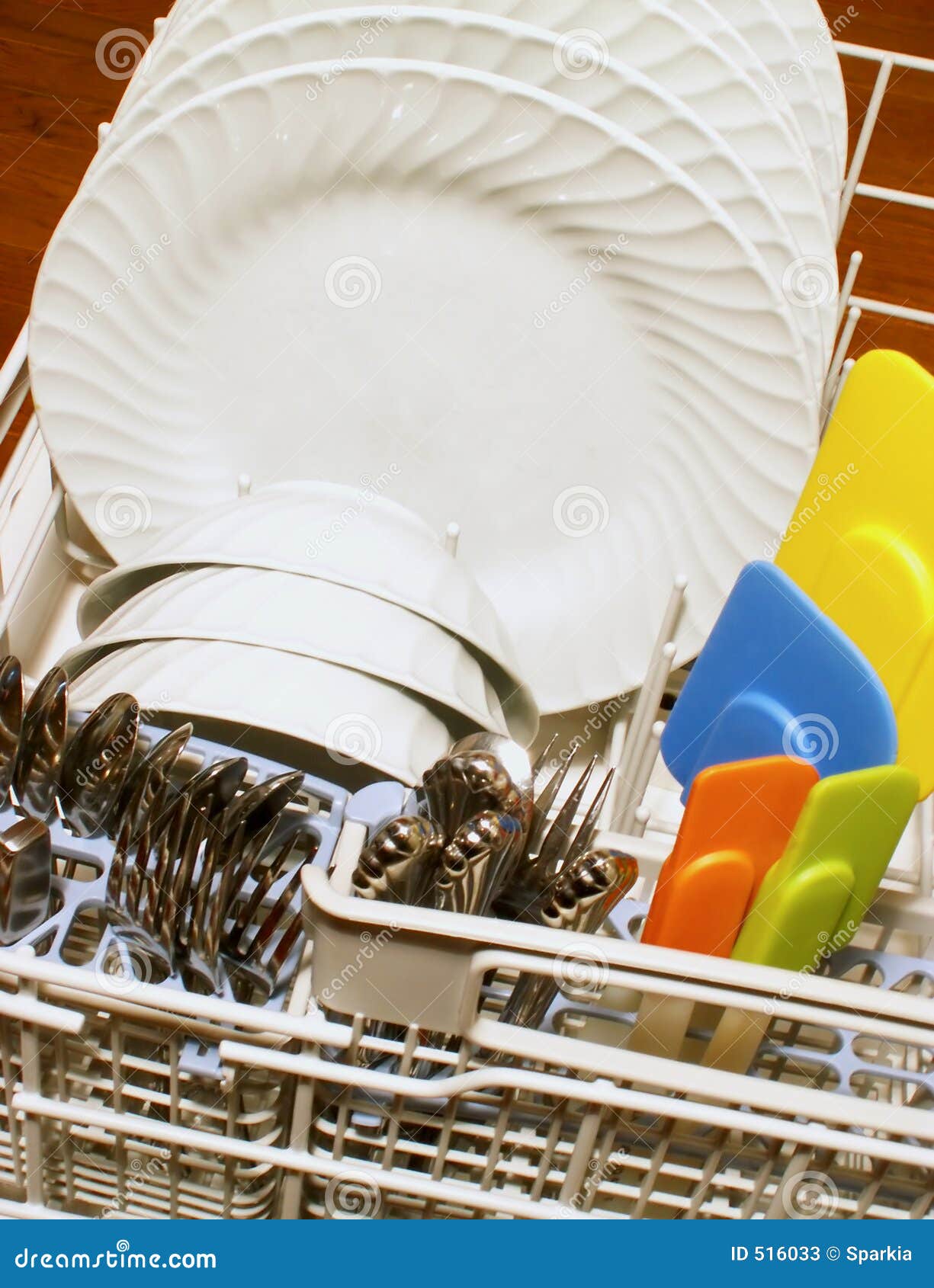 Kitchen dishwasher stock image. Image of plate, dishes - 516033