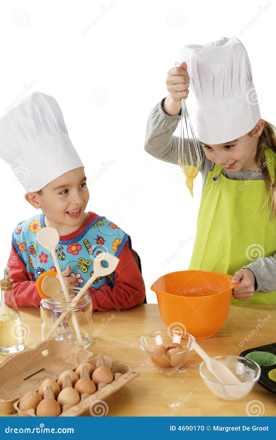 Kitchen fun stock photo. Image of bowl, girl, cake, kitchen - 4690170