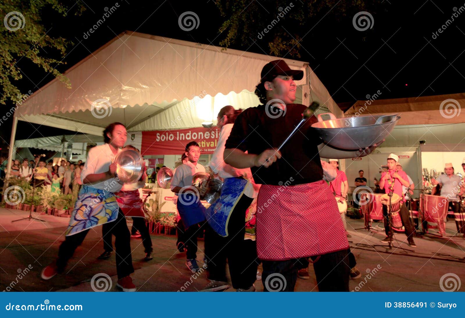 Kitchen music editorial photo. Image of kitchen, central - 38856491