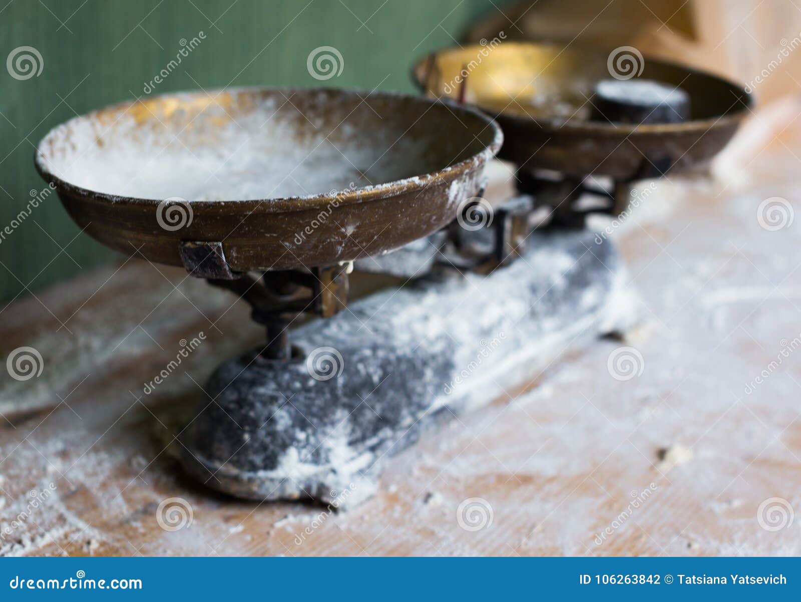 Kitchen Scales on Vintage Kitchen Stock Photo - Image of libra ...