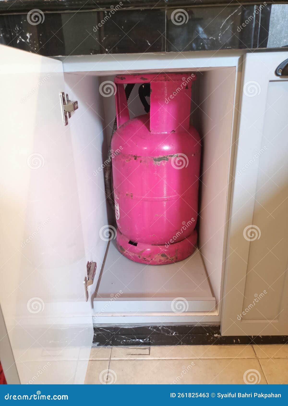 Kitchen Set Rack Gas Design Interior Stock Image - Image of interior ...