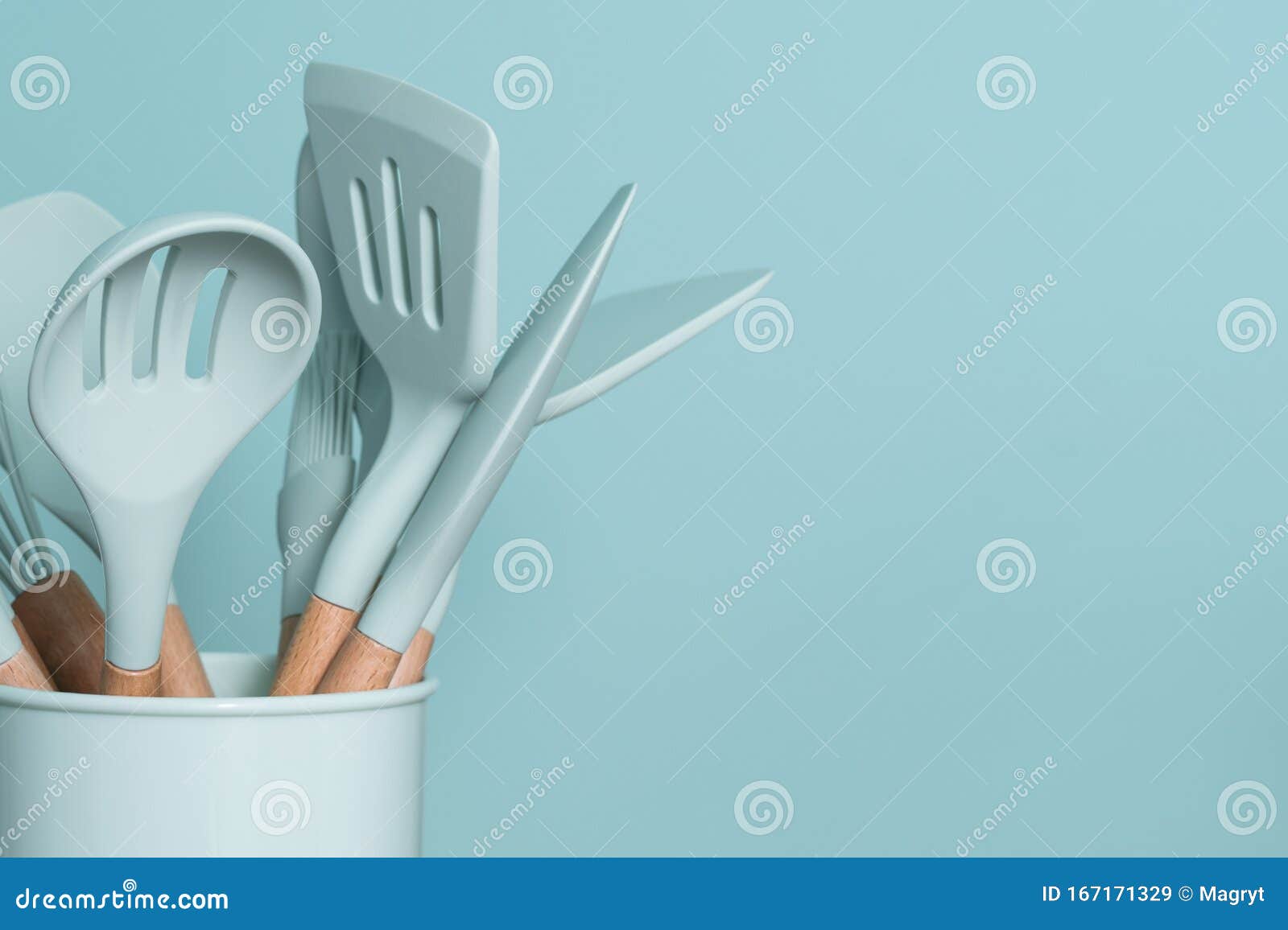 Kitchen Utensils Background with Copyspace, Home Kitchen Decor Concept ...