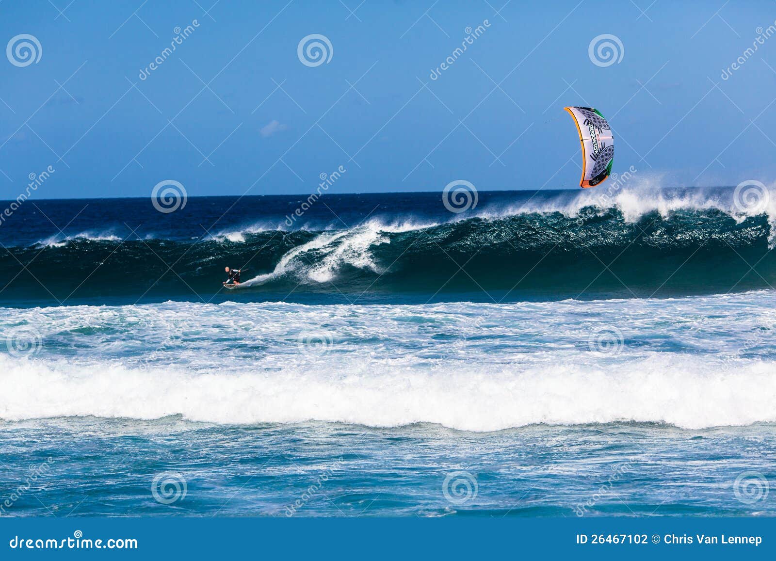 Kite Surfing Wave Ocean editorial photography. Image of close - 26467102