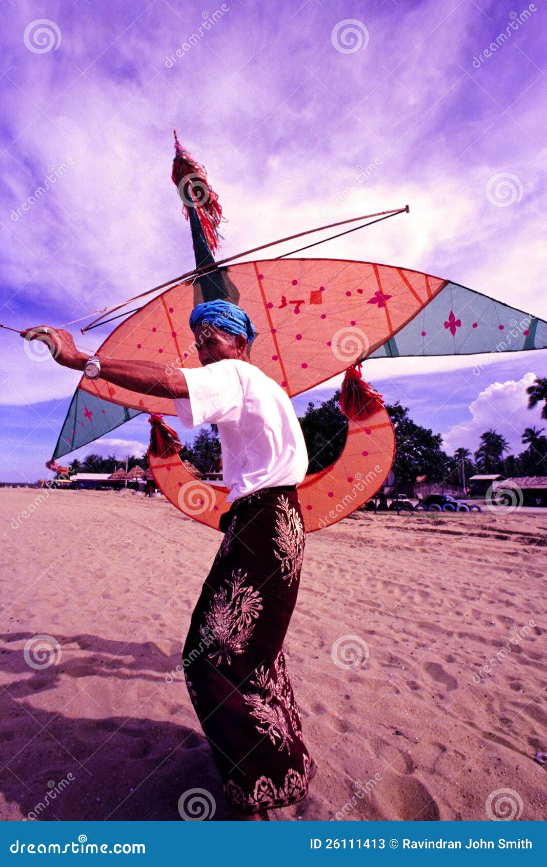 Kite (Wau) Flying editorial stock photo. Image of kelantan - 26111413