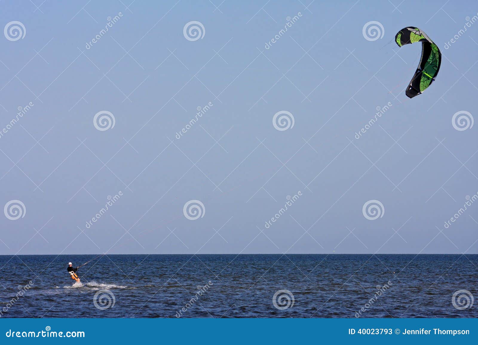 Kitesurfer 库存图片. 图片 包括有 风帆, 男人, 休闲, 海运, 航行, 次幂, 海浪, 节假日 - 40023793