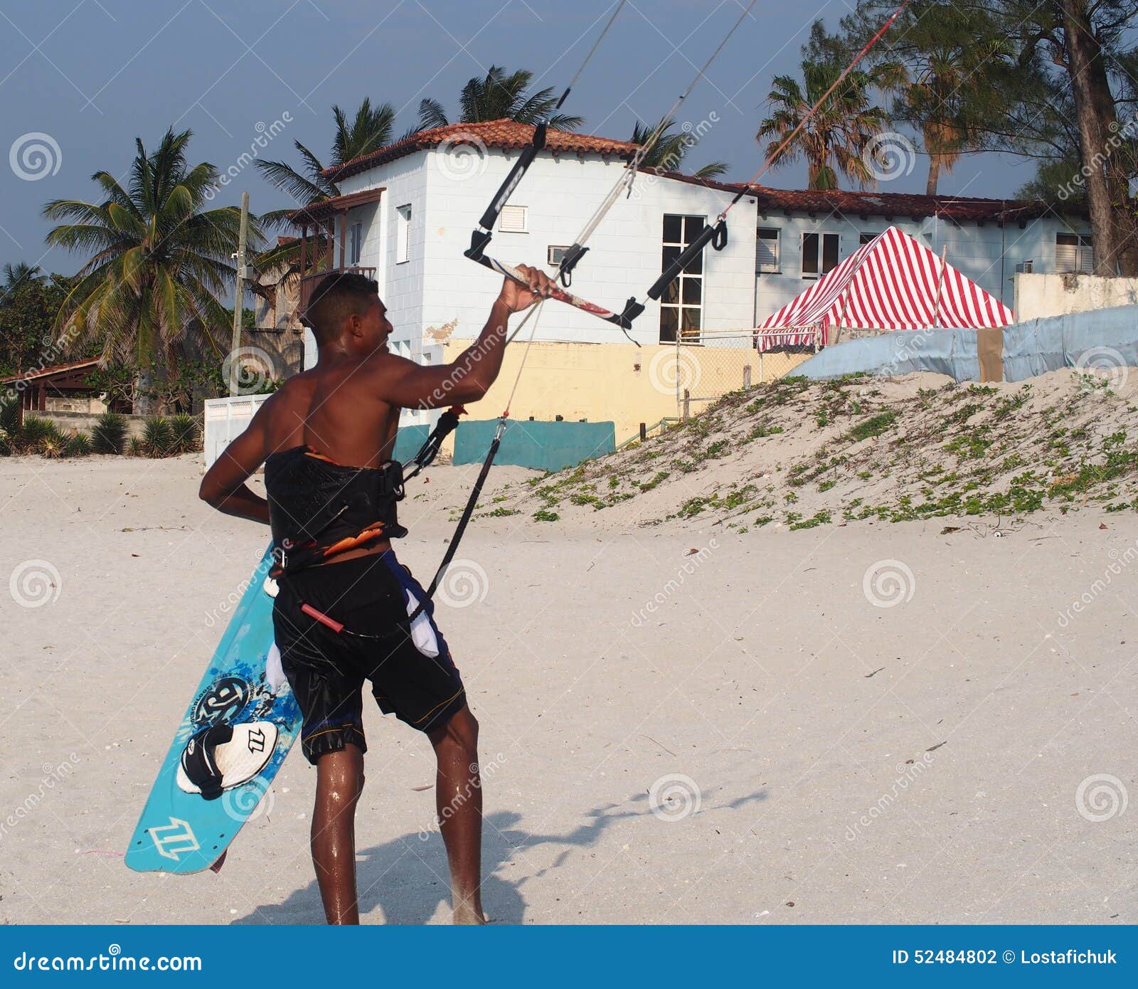 Kitesurfing in Cuba editorial photography. Image of thrilling - 52484802