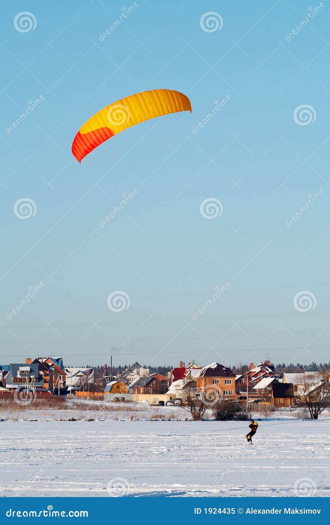 Kiting stock image. Image of flying, nature, hobbies, activity - 1924435