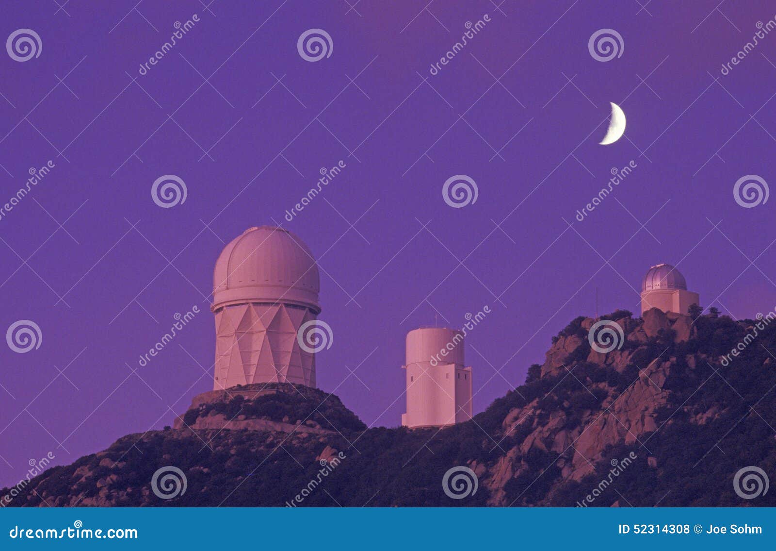 Kitt Peak National Observatory in Tucson, AZ Editorial Stock Photo ...