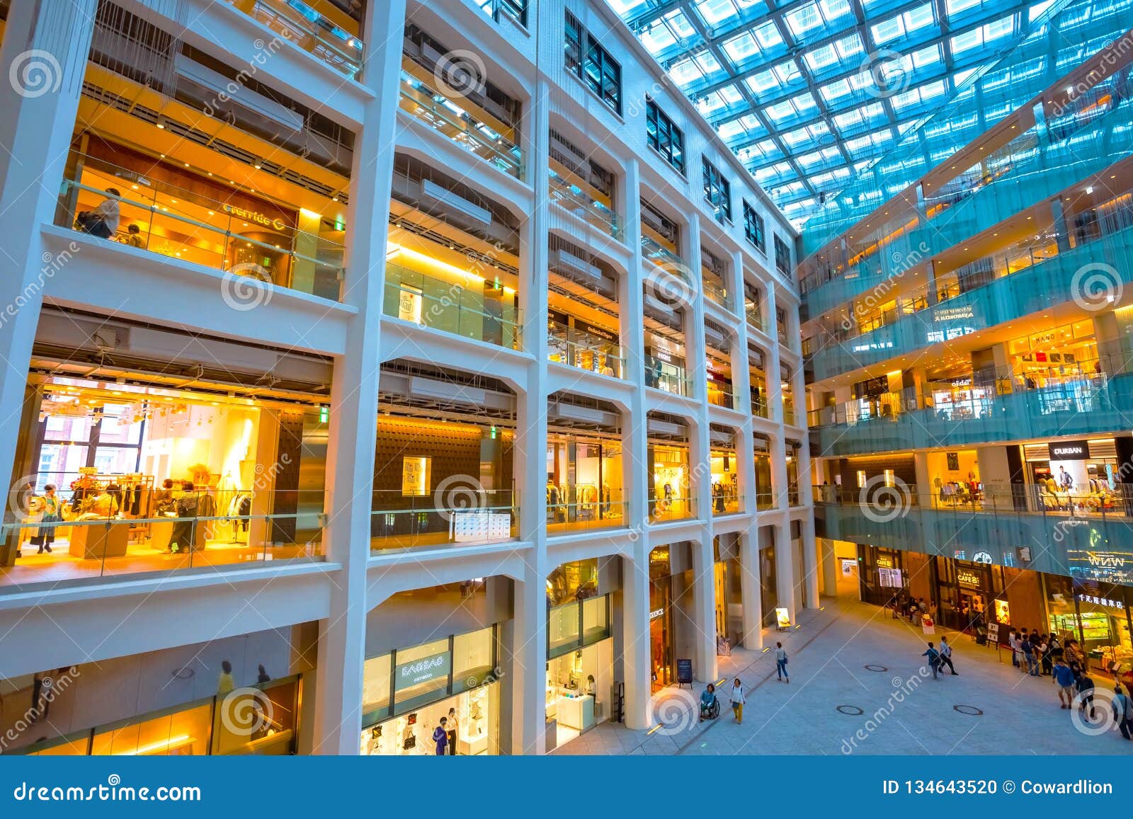 Kitte Marunouchi Atrium in Tokyo, Japan Editorial Image - Image of ...